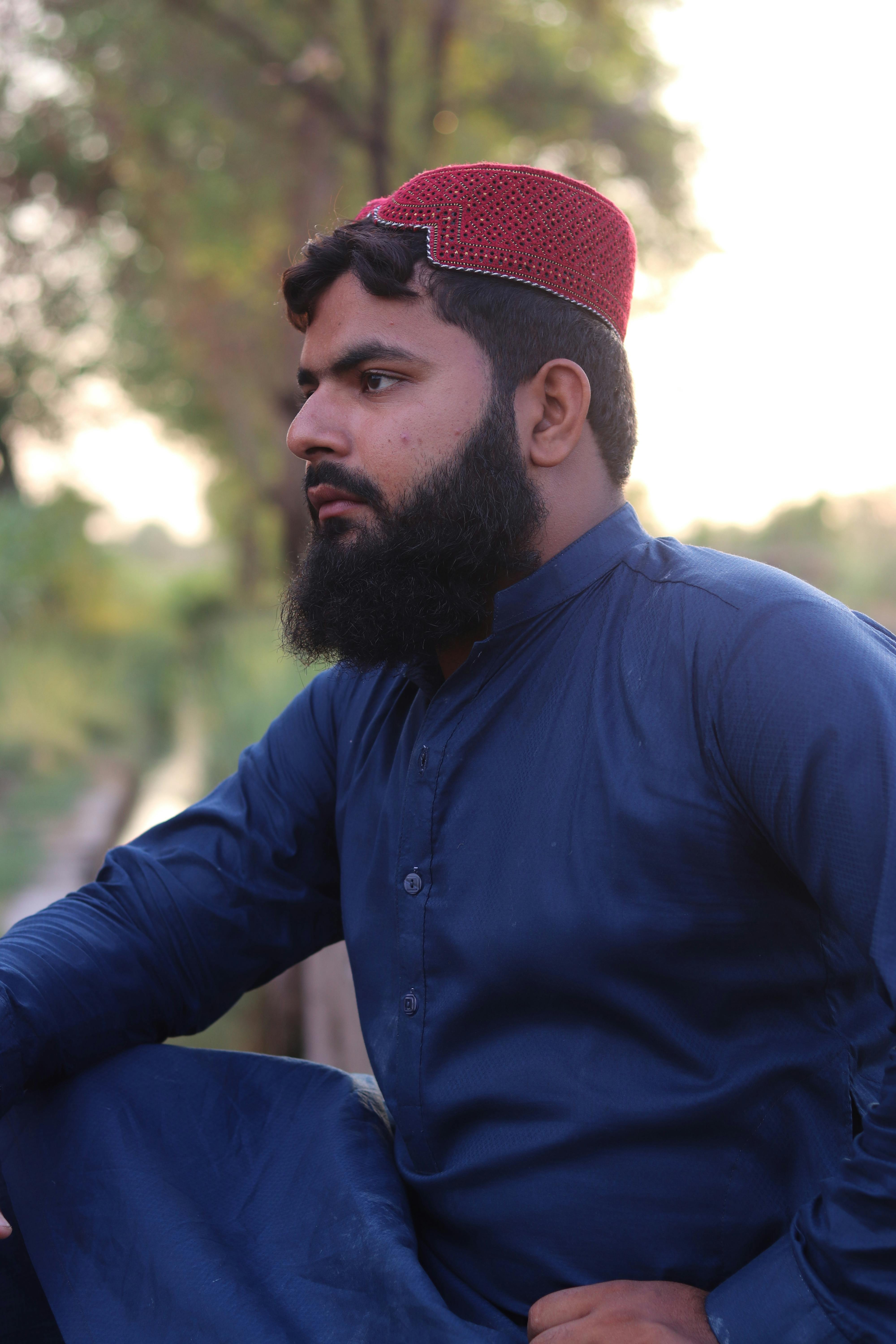 Man in Traditional Clothing · Free Stock Photo