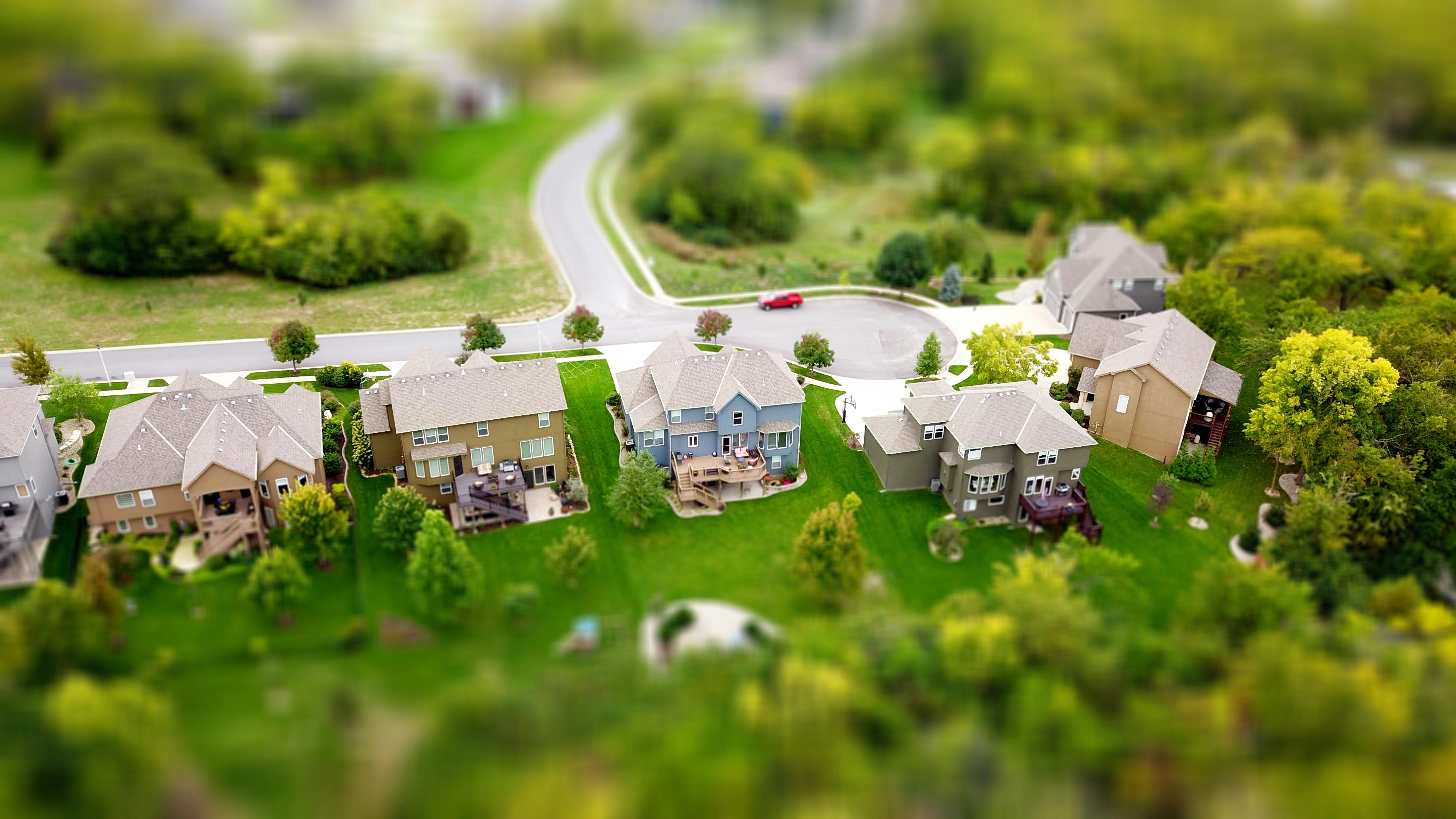Bird's-eye and Selective Focus Photo of Houses · Free Stock Photo
