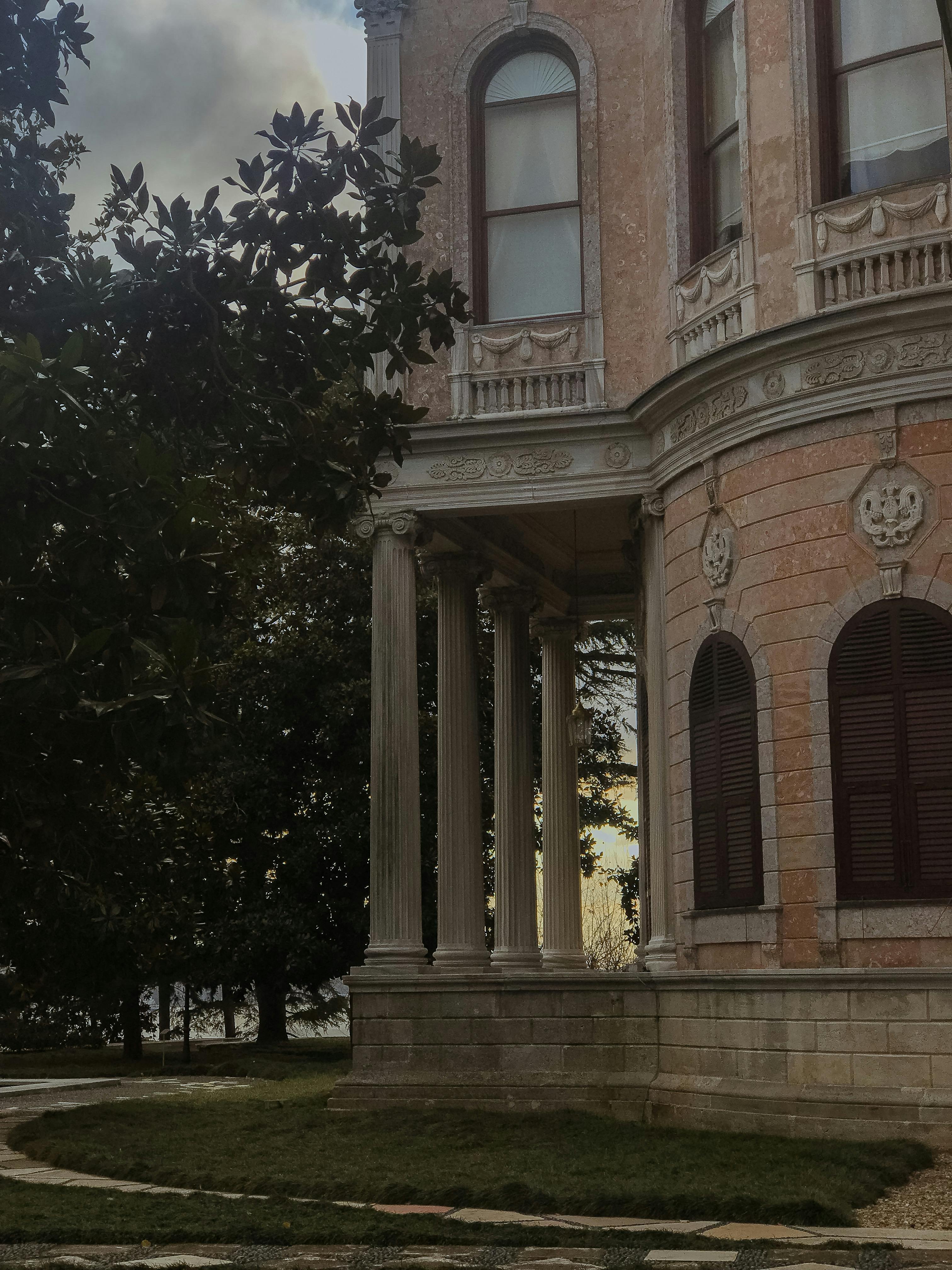 Castle Pillars Photos, Download The BEST Free Castle Pillars Stock ...