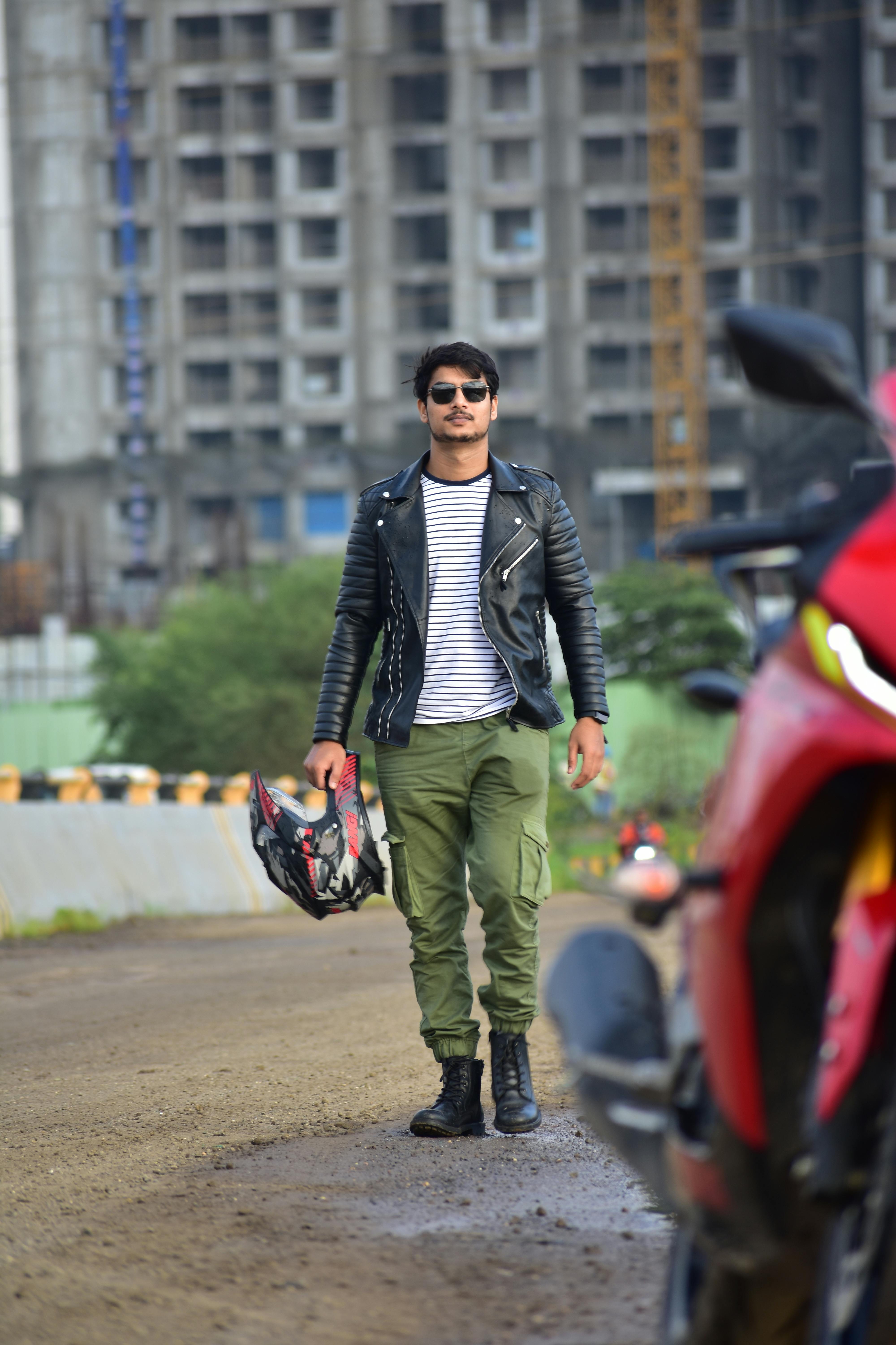 Man Wearing a Leather Jacket · Free Stock Photo