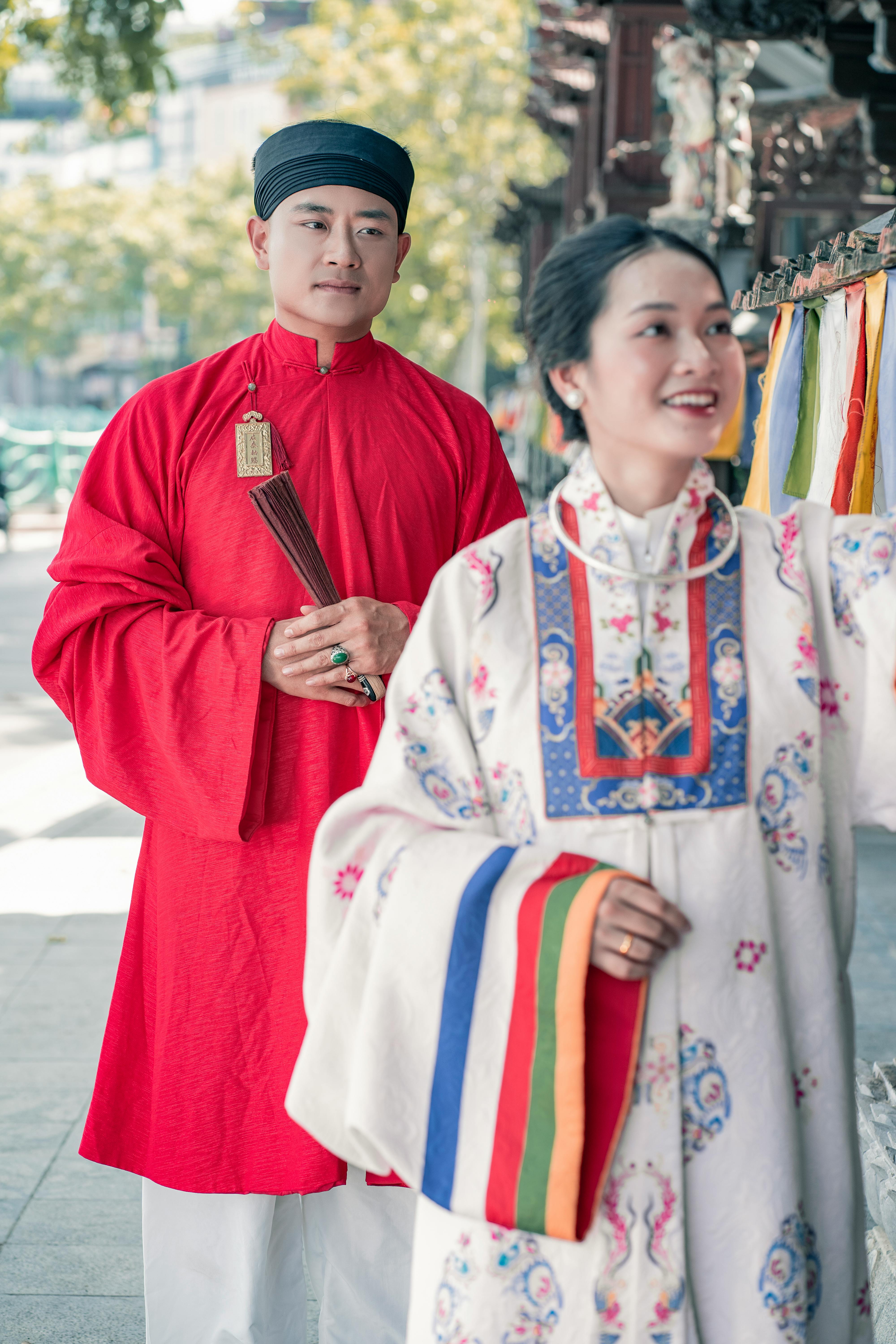 Smiling Women in Colorful, Traditional Clothing and with Bananas · Free ...