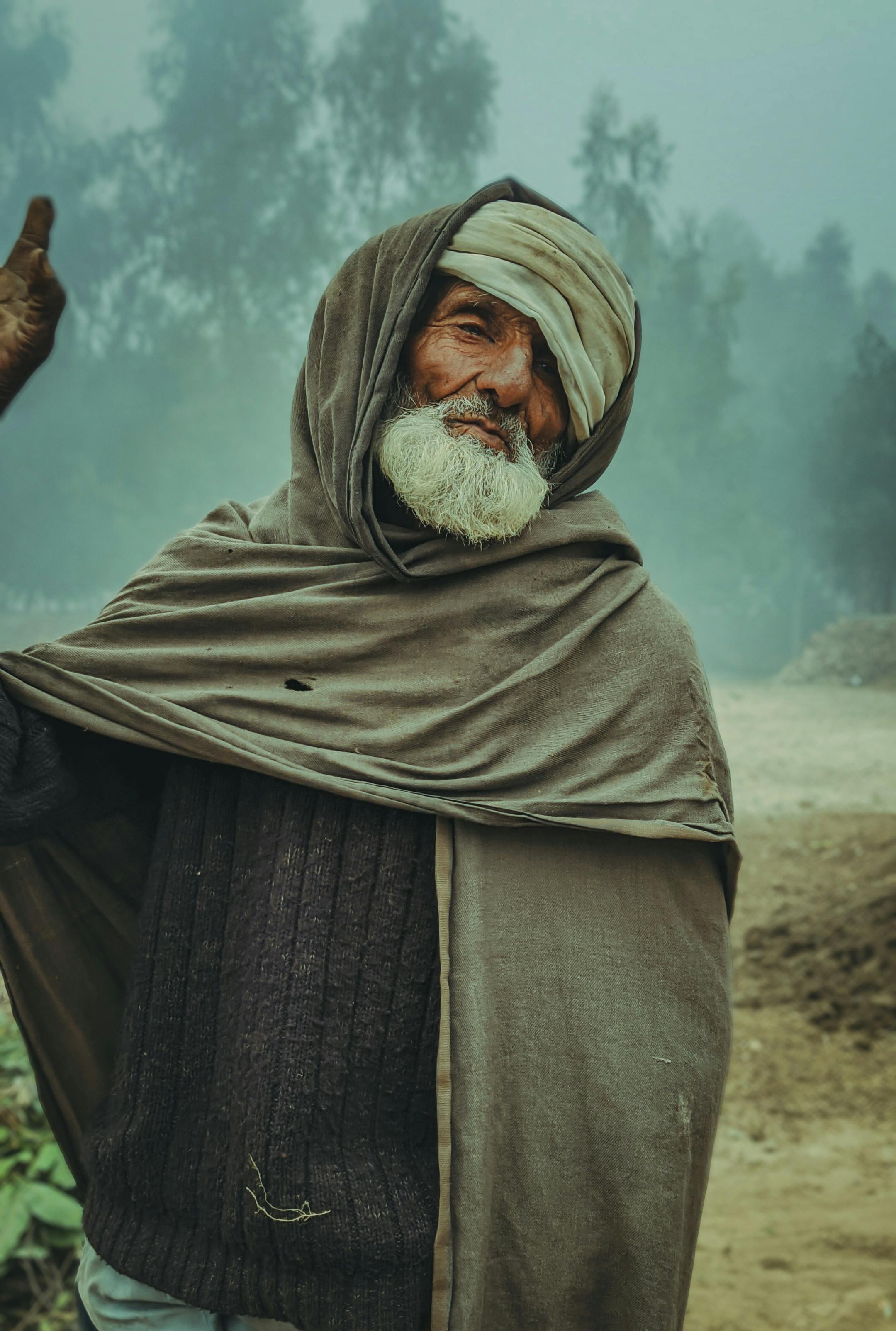 Portrait of Man in Rags · Free Stock Photo
