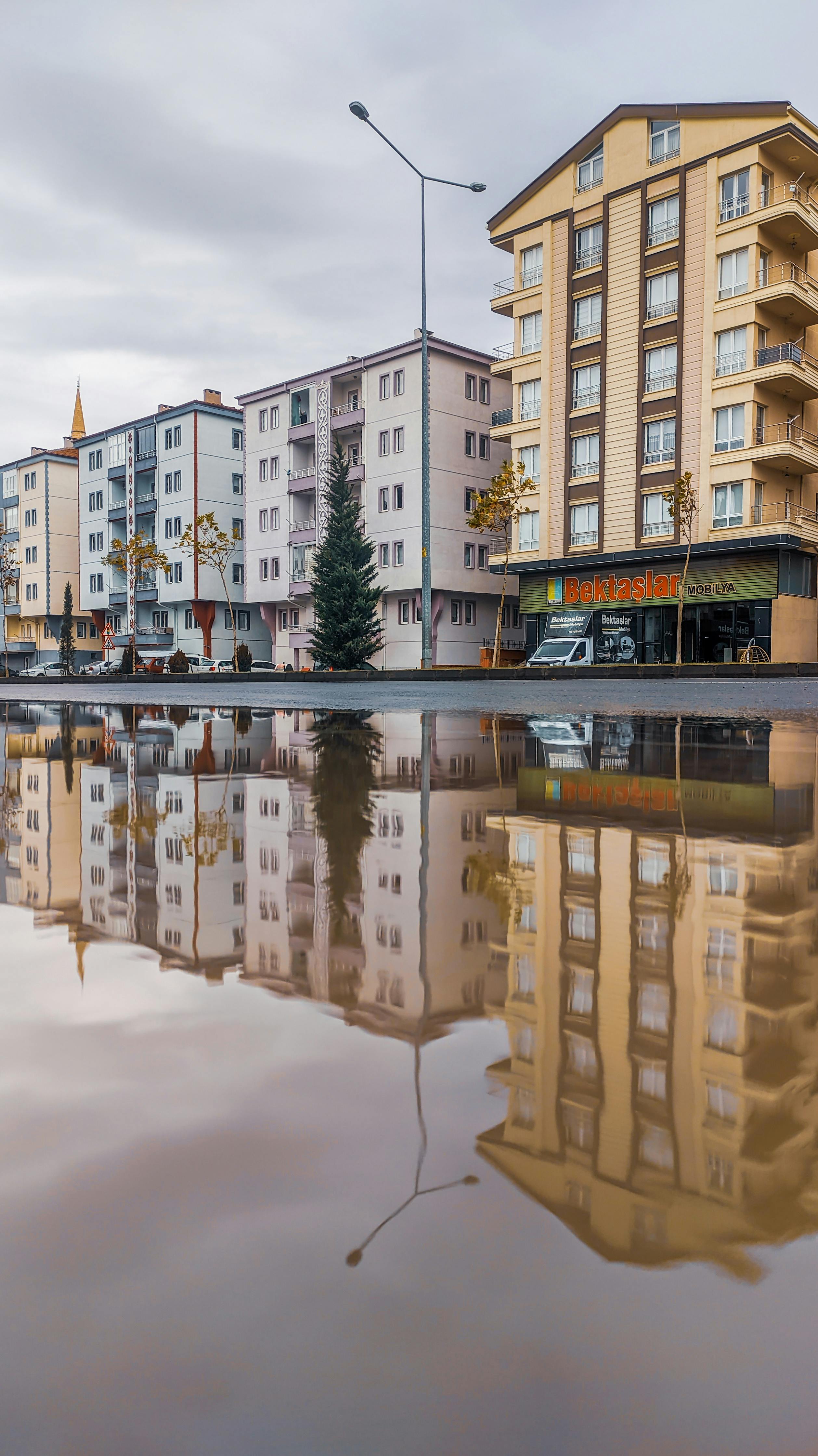Apartment Rain Photos, Download The BEST Free Apartment Rain Stock ...