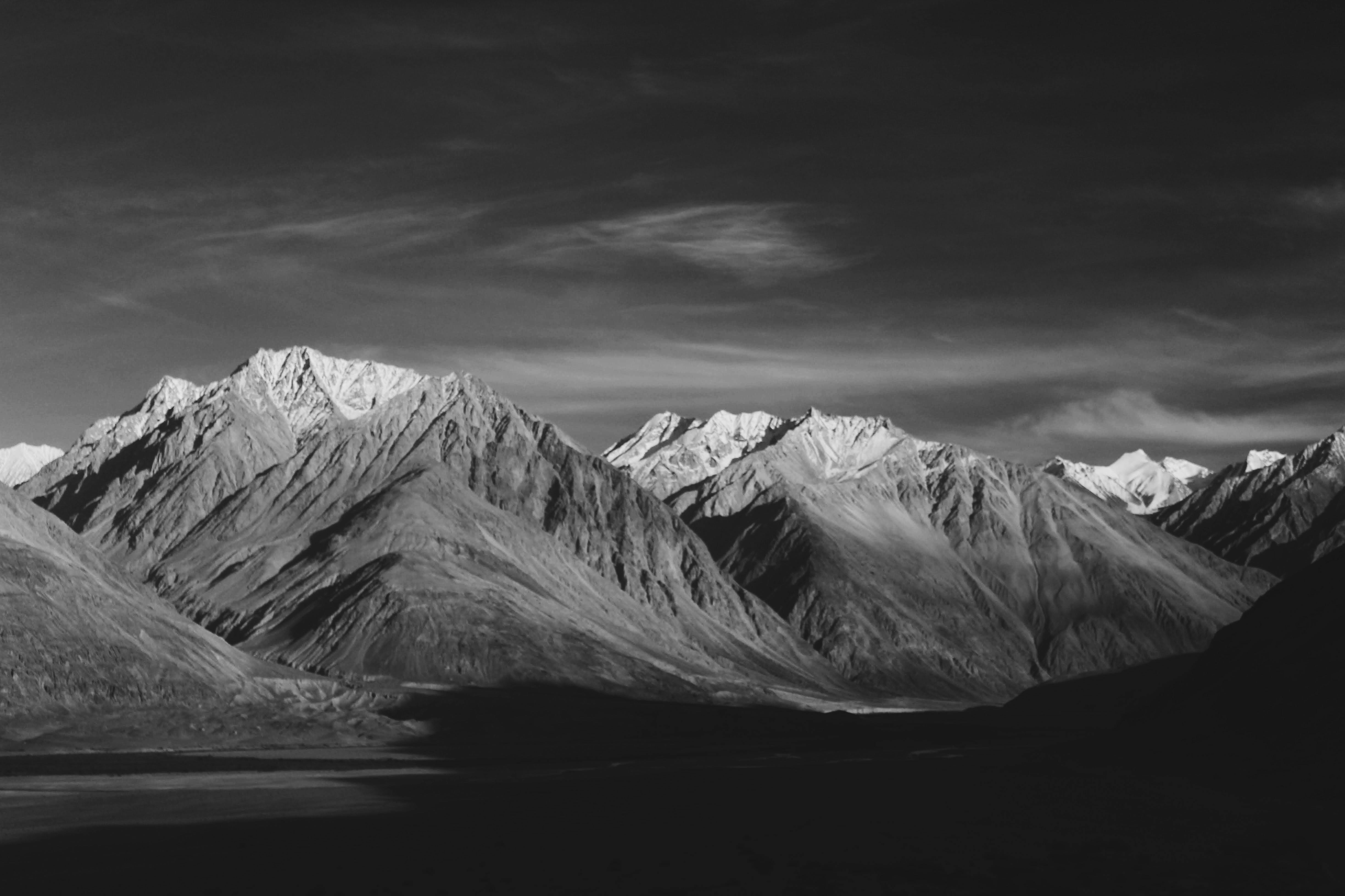Grayscale Landscape Photos Photos, Download The BEST Free Grayscale ...