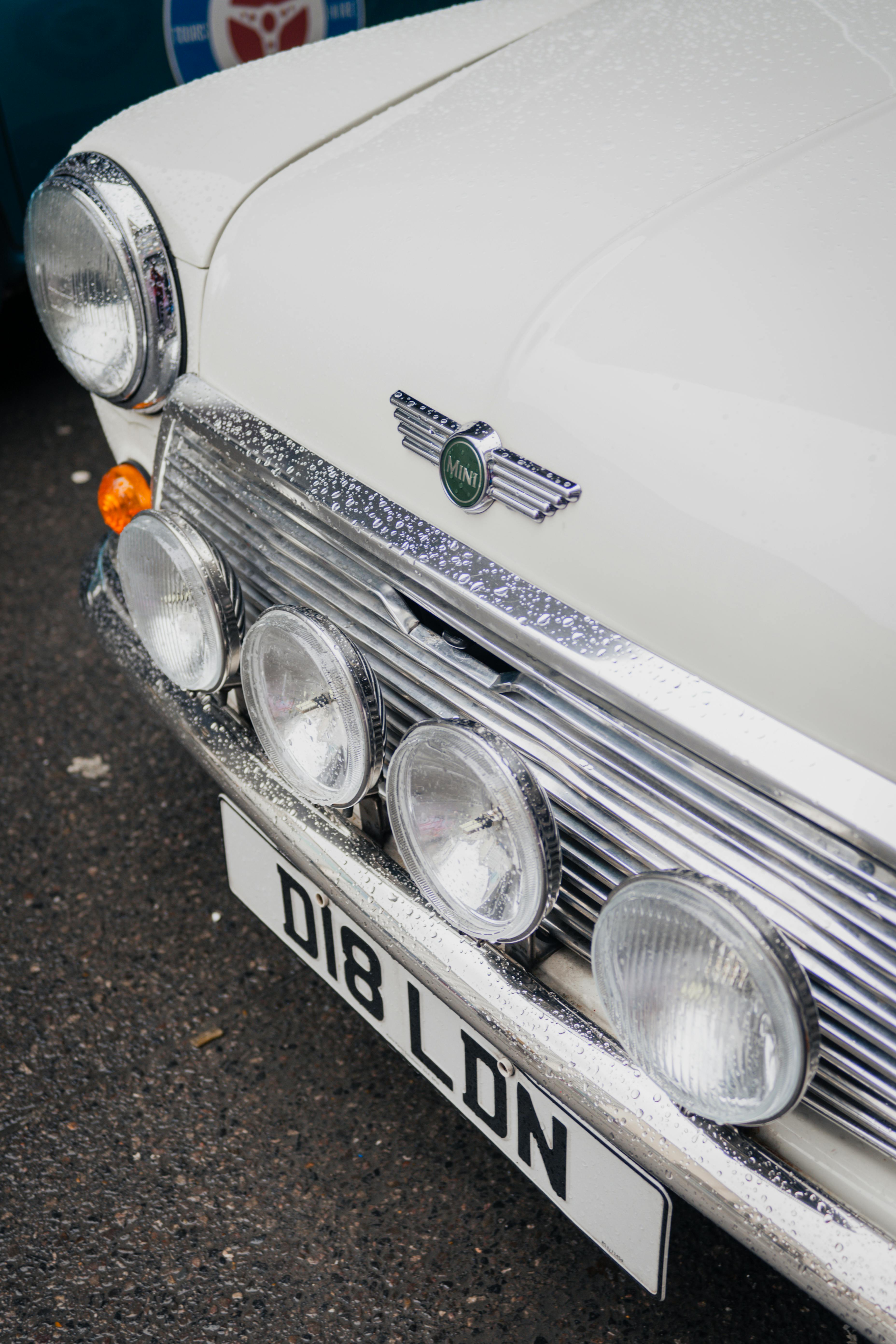 Car in Front View Showing Grille · Free Stock Photo