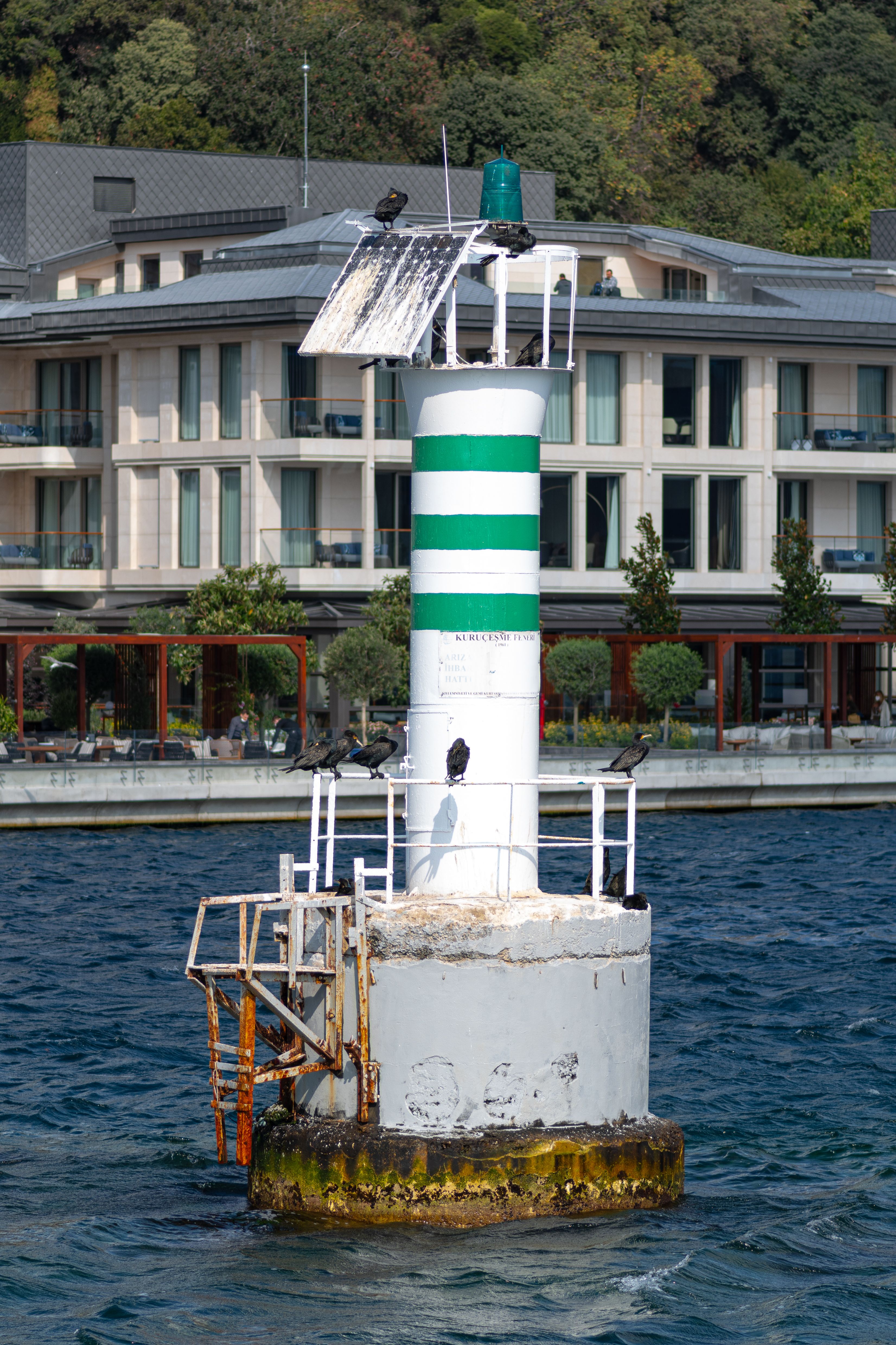 Small Lighthouse near to Shore · Free Stock Photo