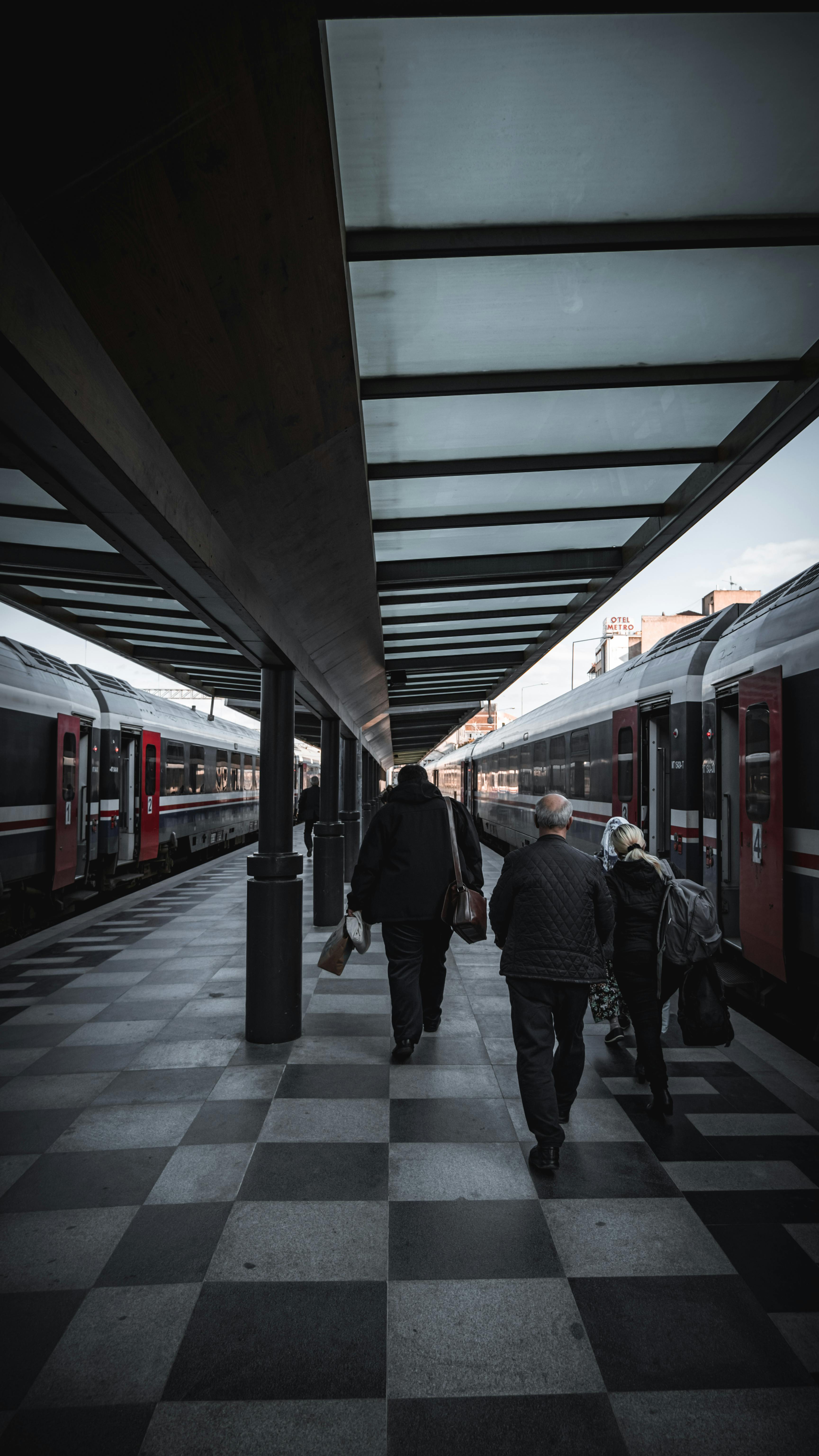 People on Train Station · Free Stock Photo