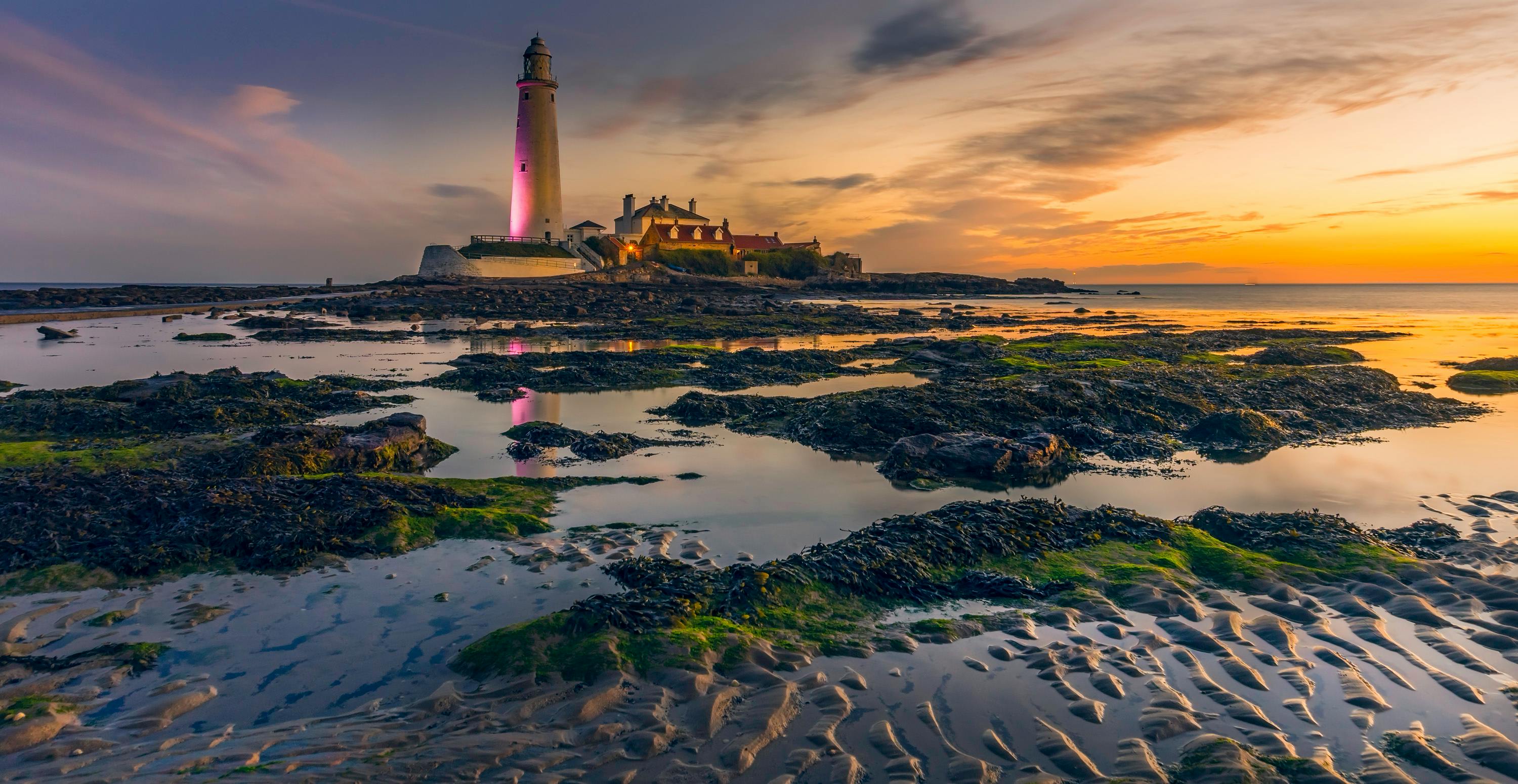 Lighthouse during Night · Free Stock Photo