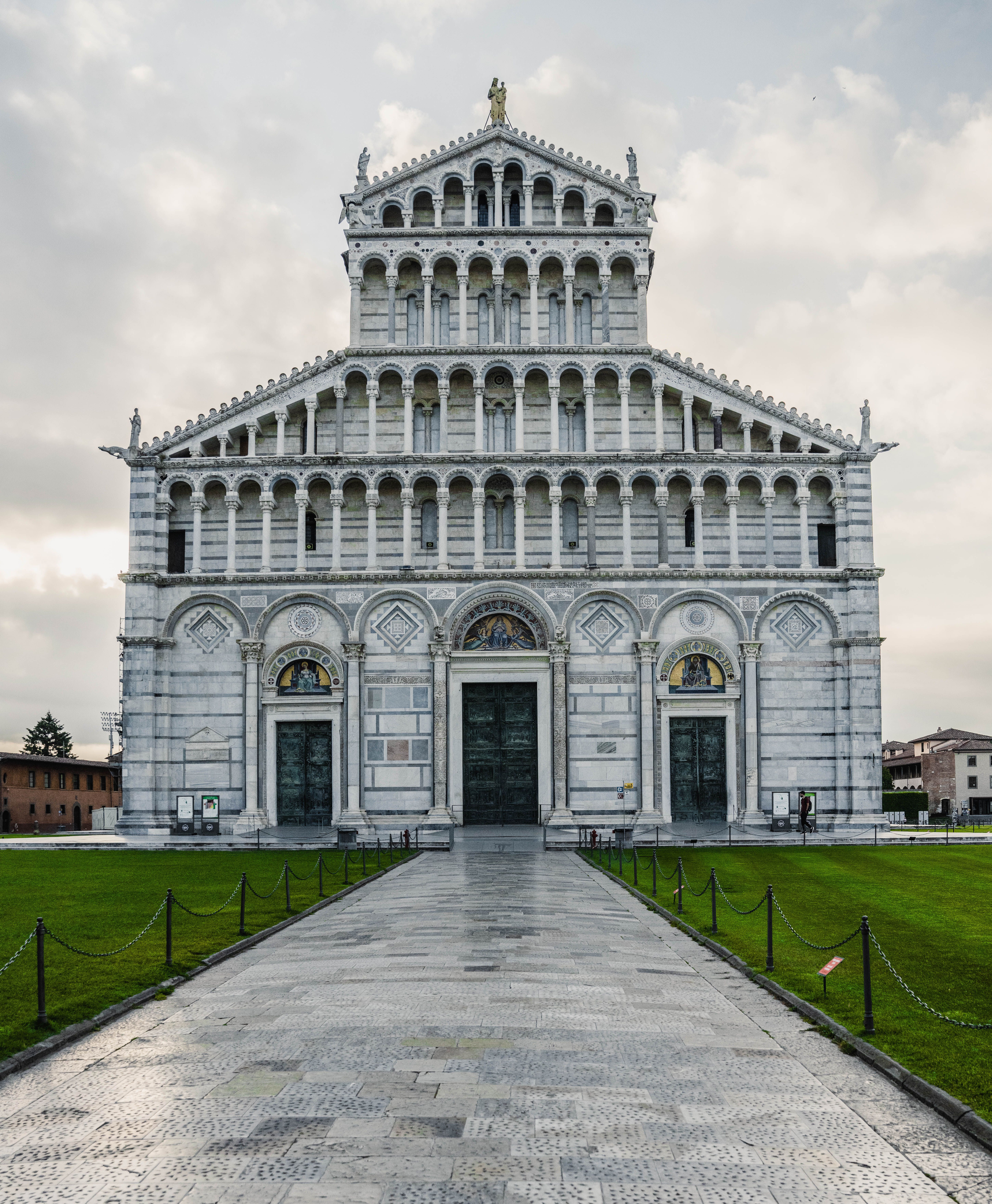 Exterior of a Cathedral · Free Stock Photo