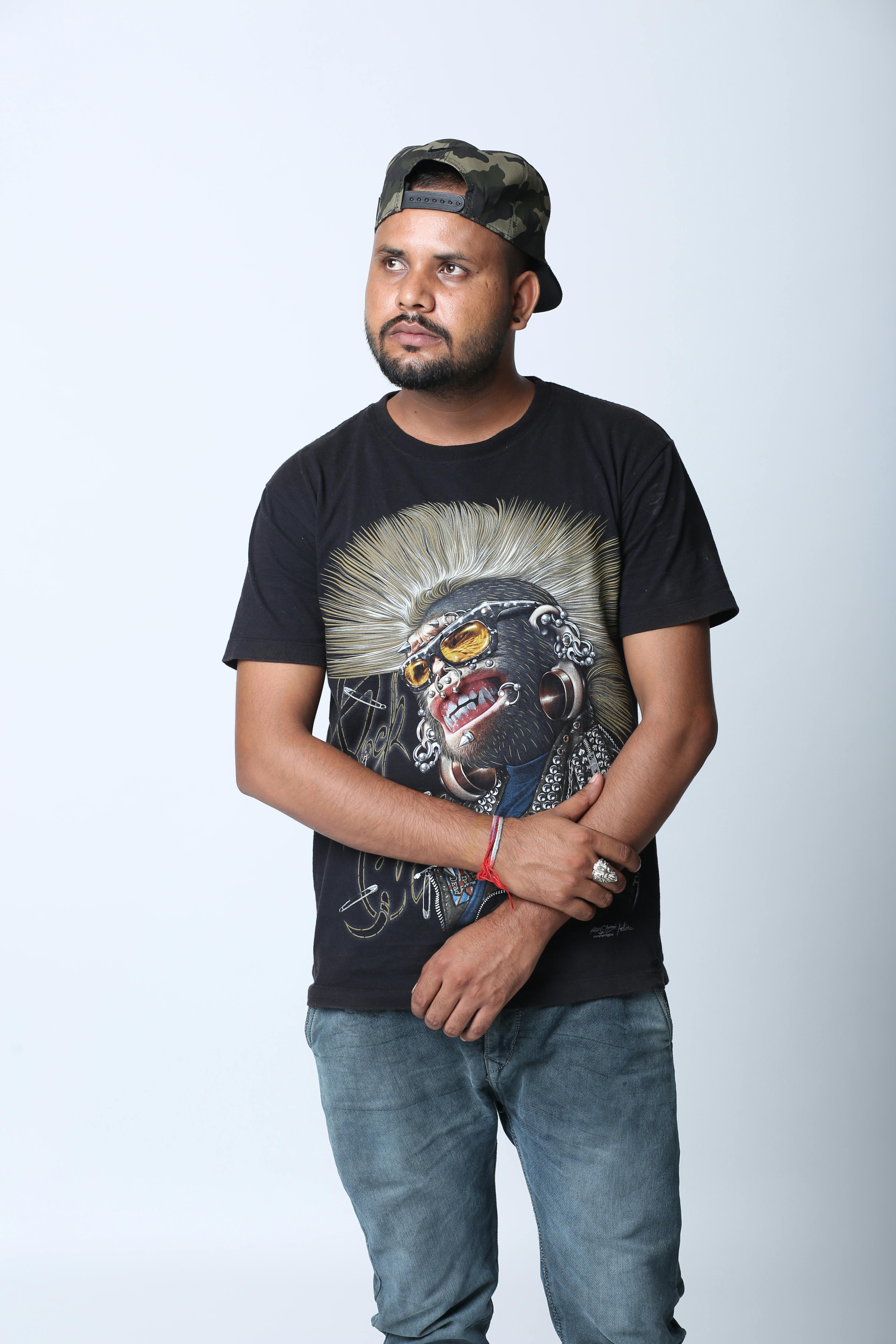 Man Standing on Finger Photo · Free Stock Photo