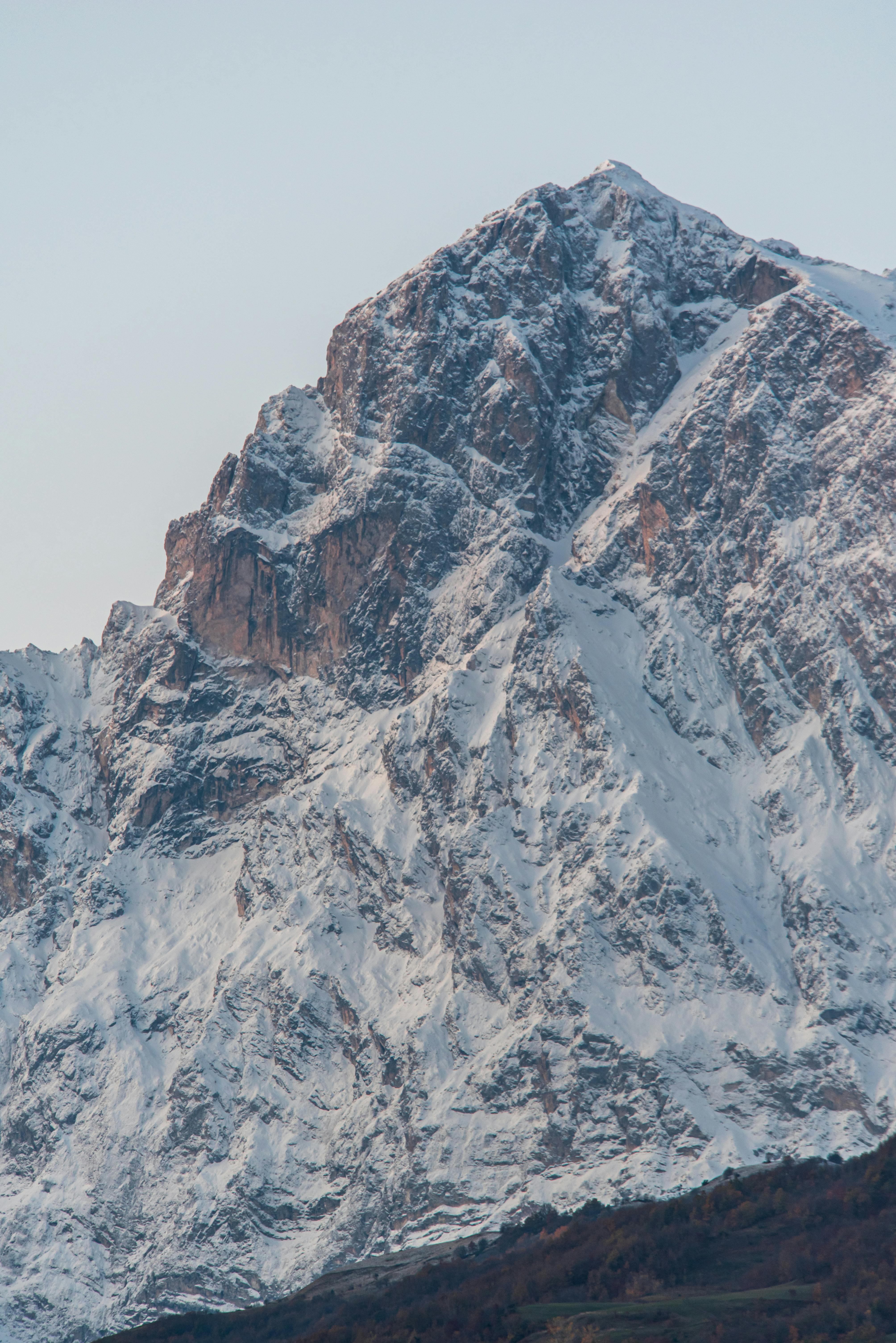 Rocky Steep Summit · Free Stock Photo