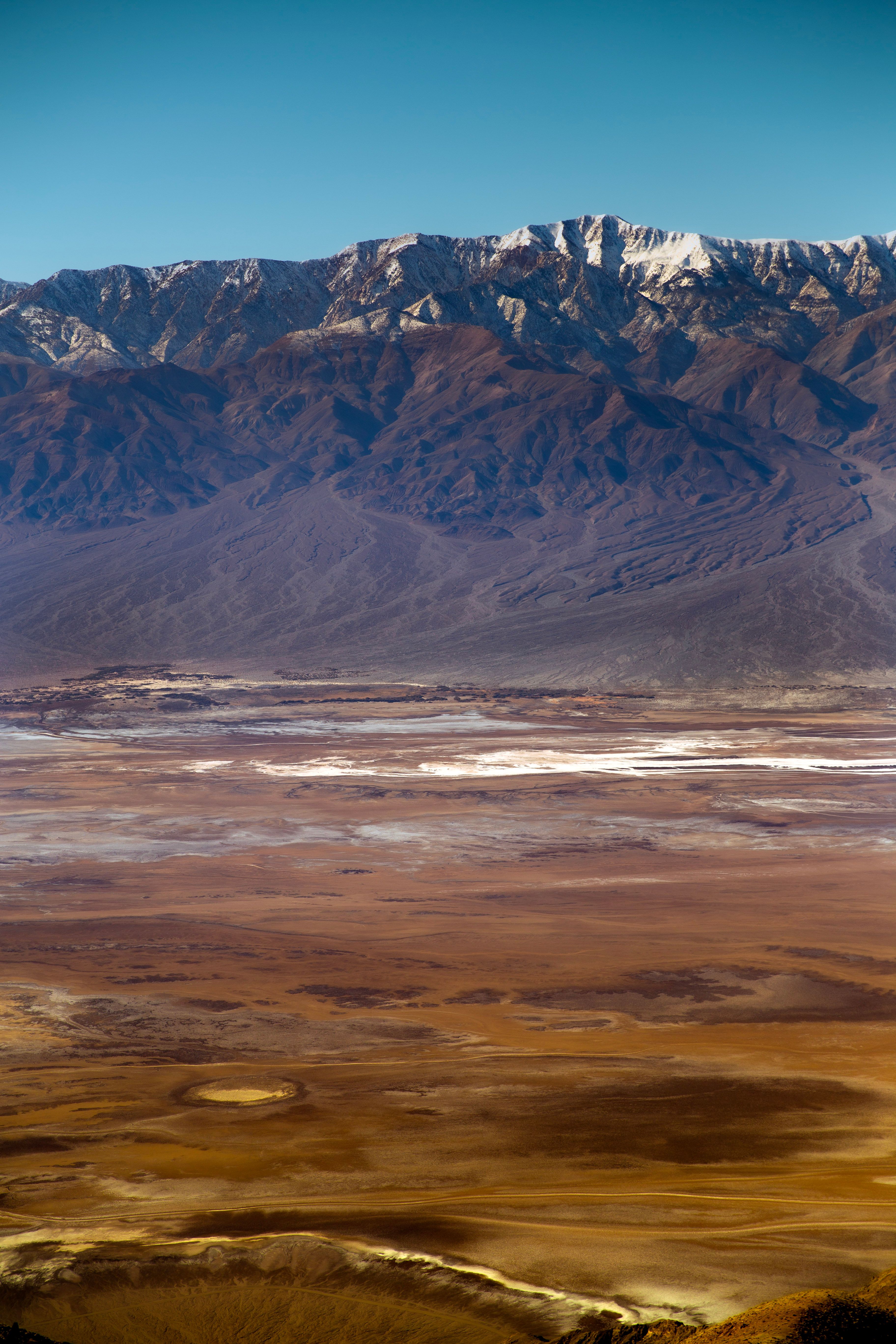 Dessert with Barren Mountains · Free Stock Photo