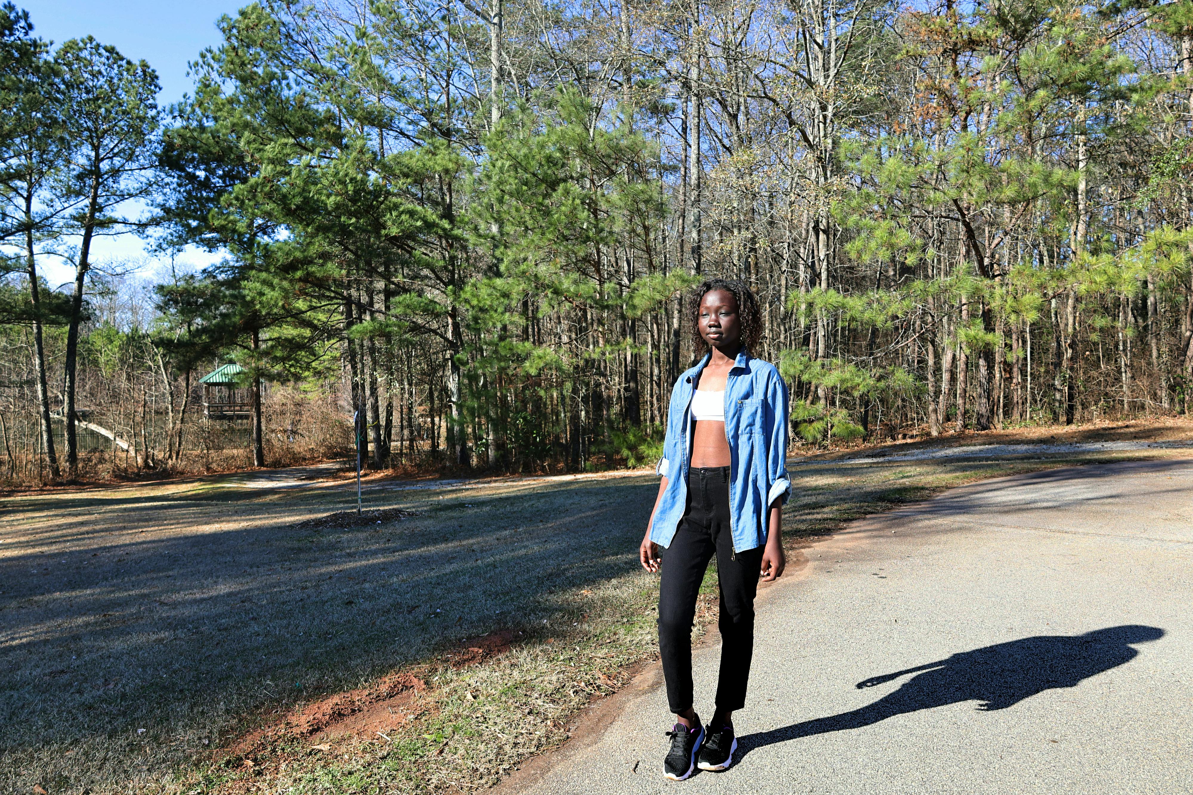 Girl Walking · Free Stock Photo