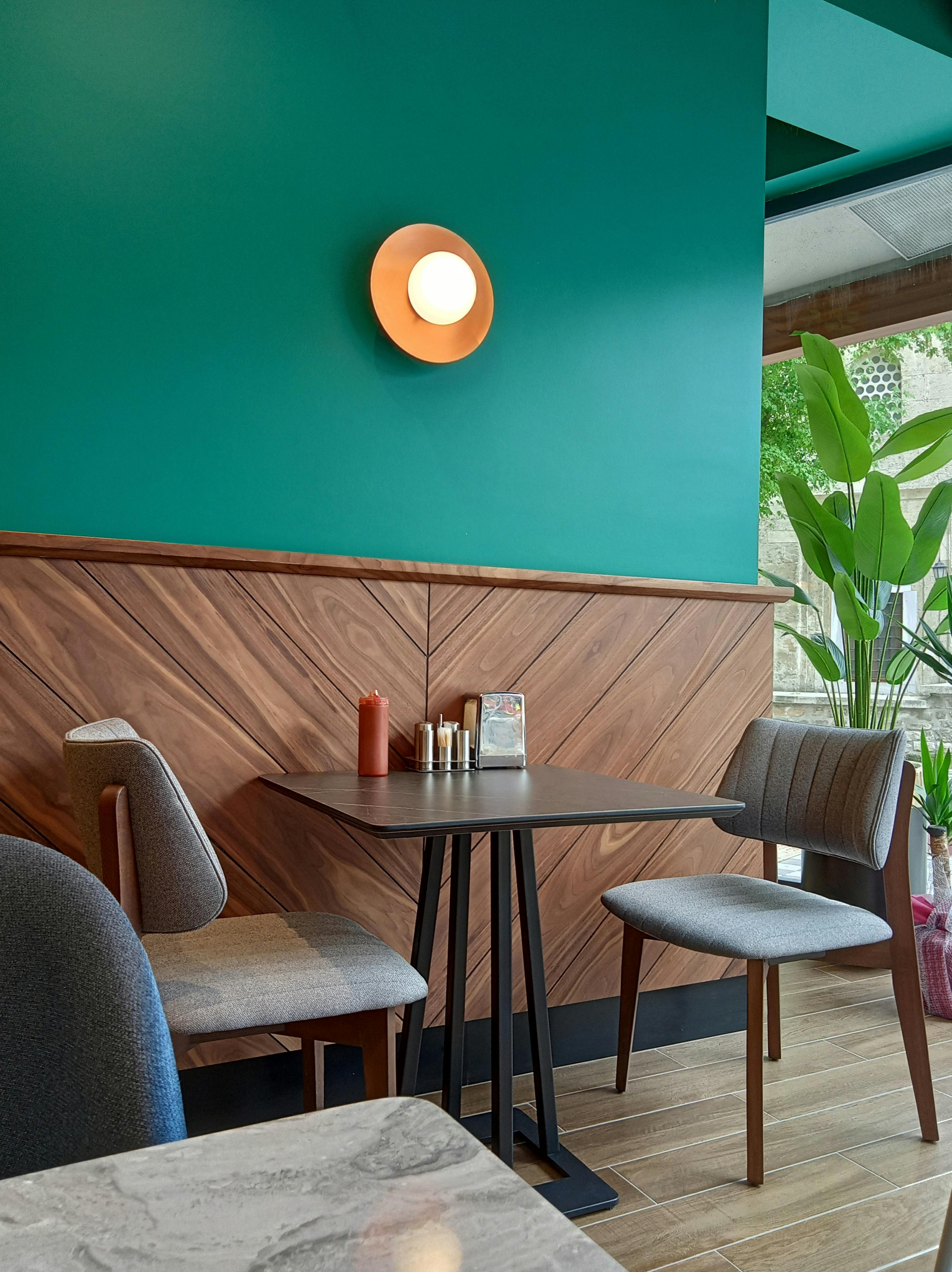 Football Restaurant Photos, Download Free Football Restaurant Stock ...