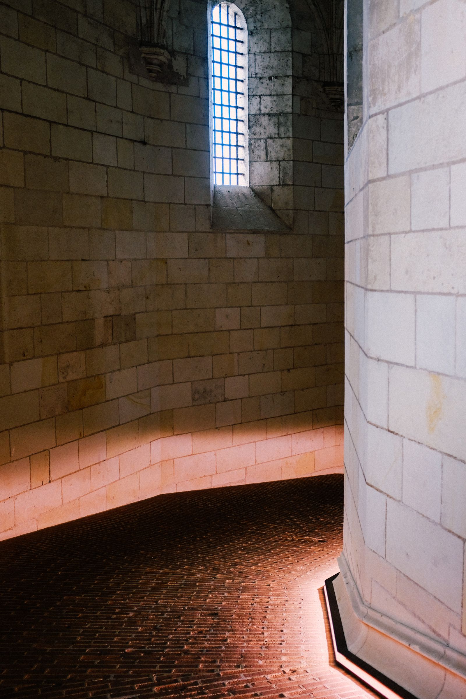 Corridor Castle Photos, Download The BEST Free Corridor Castle Stock ...