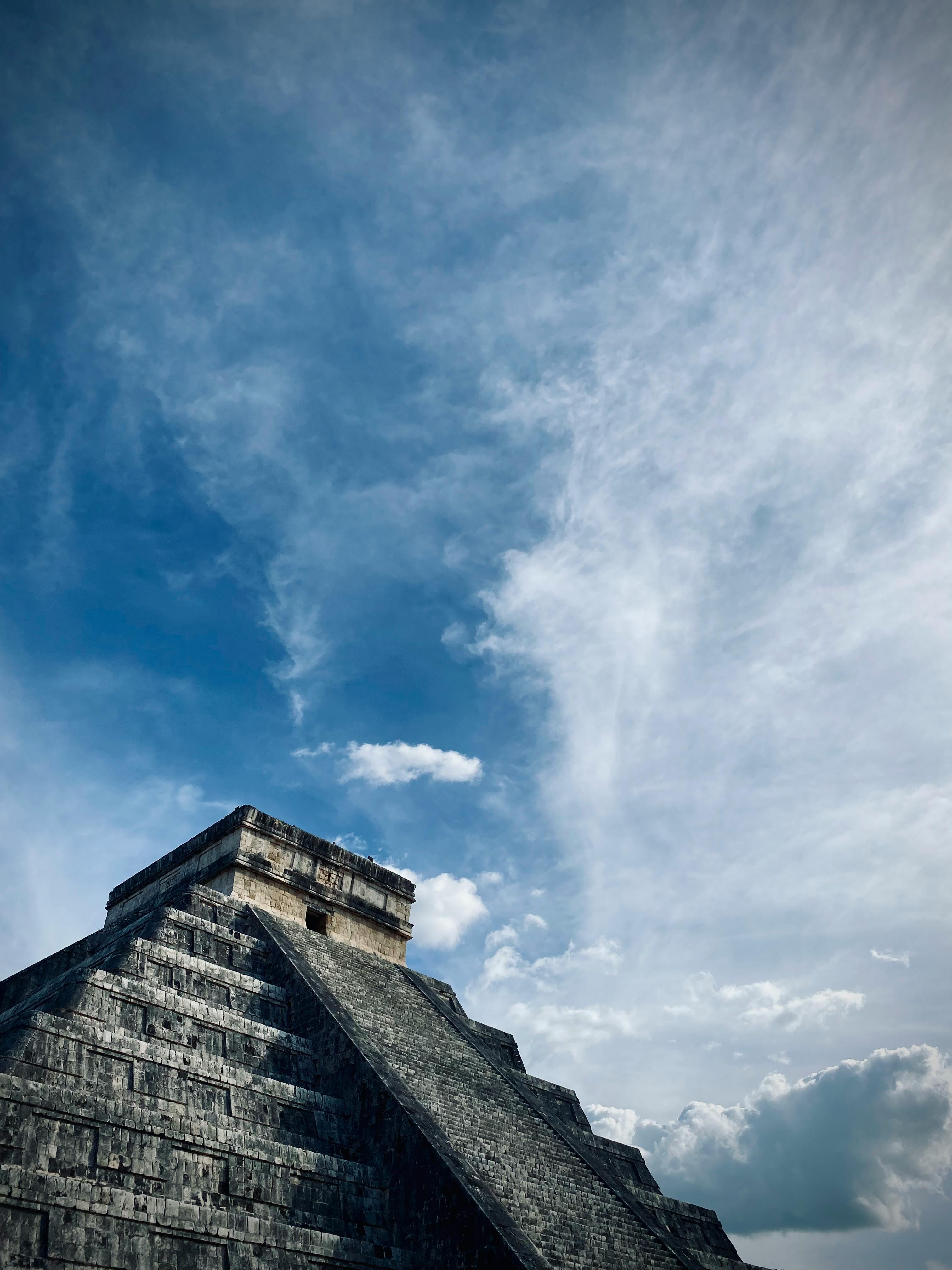 Space Pyramid Photos, Download The BEST Free Space Pyramid Stock Photos ...