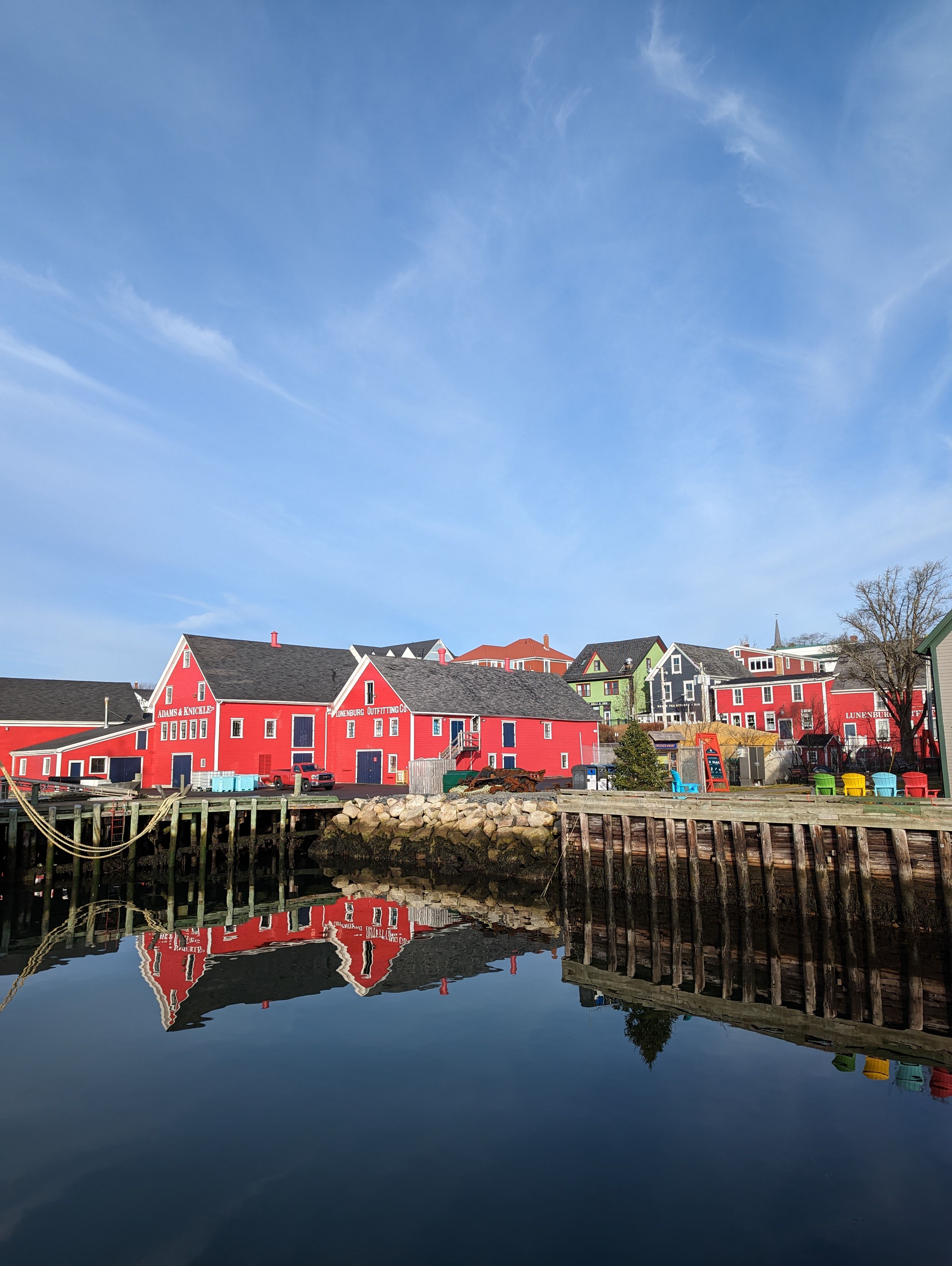 Red Buildings Under the Blue Sky · Free Stock Photo