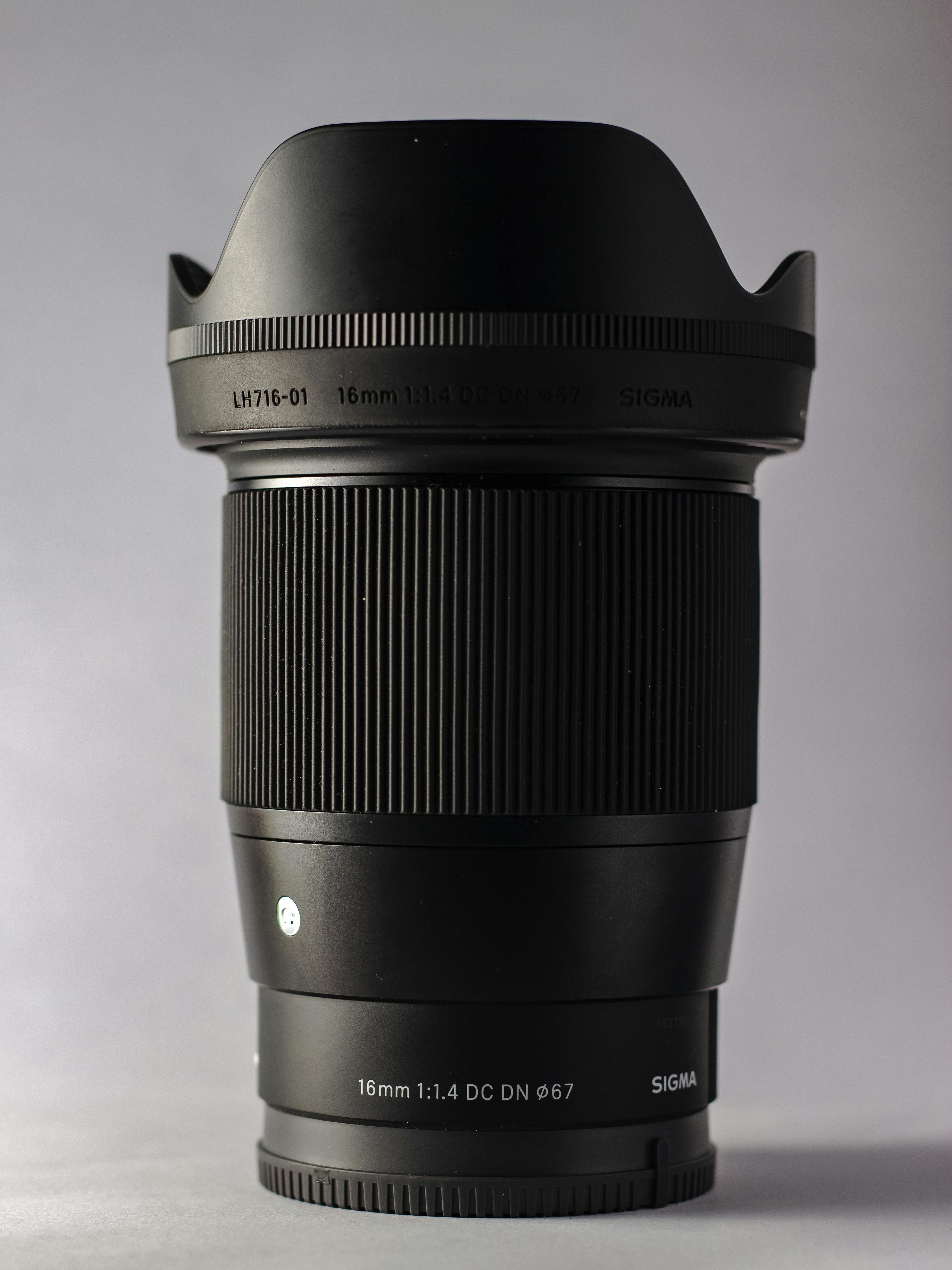 Close-Up Photography of Camera · Free Stock Photo