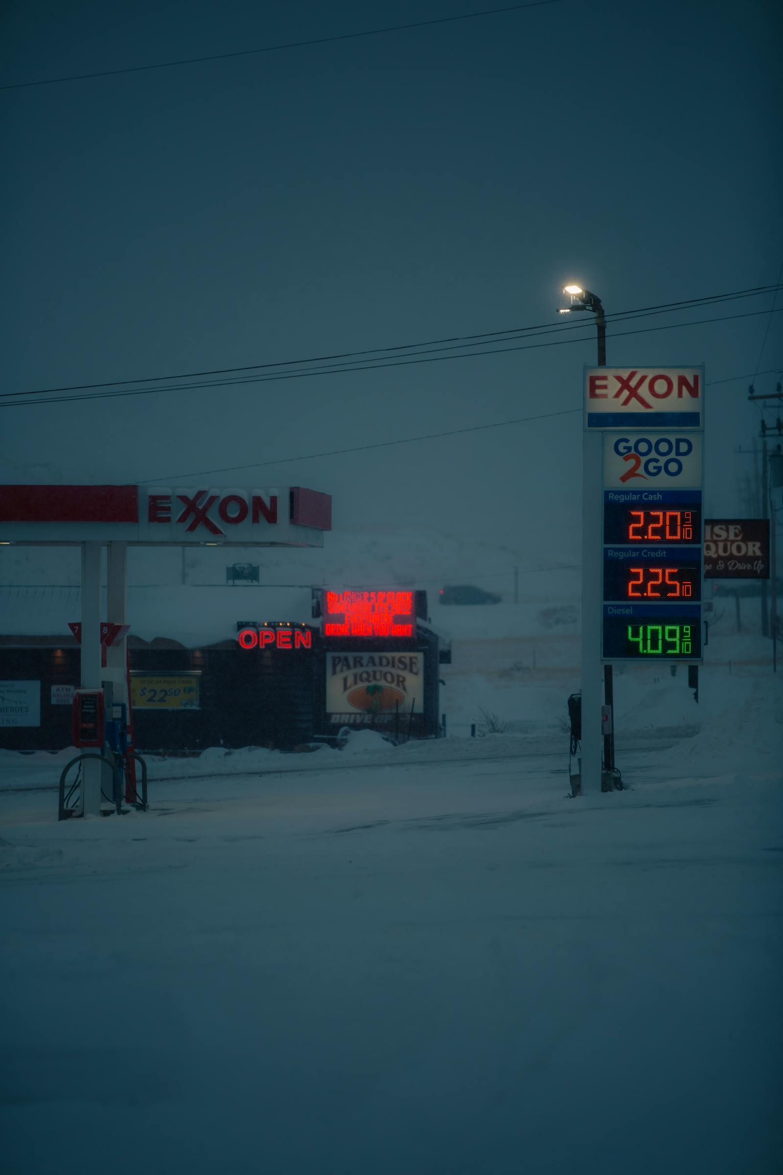 Exxon Photos, Download The BEST Free Exxon Stock Photos & HD Images