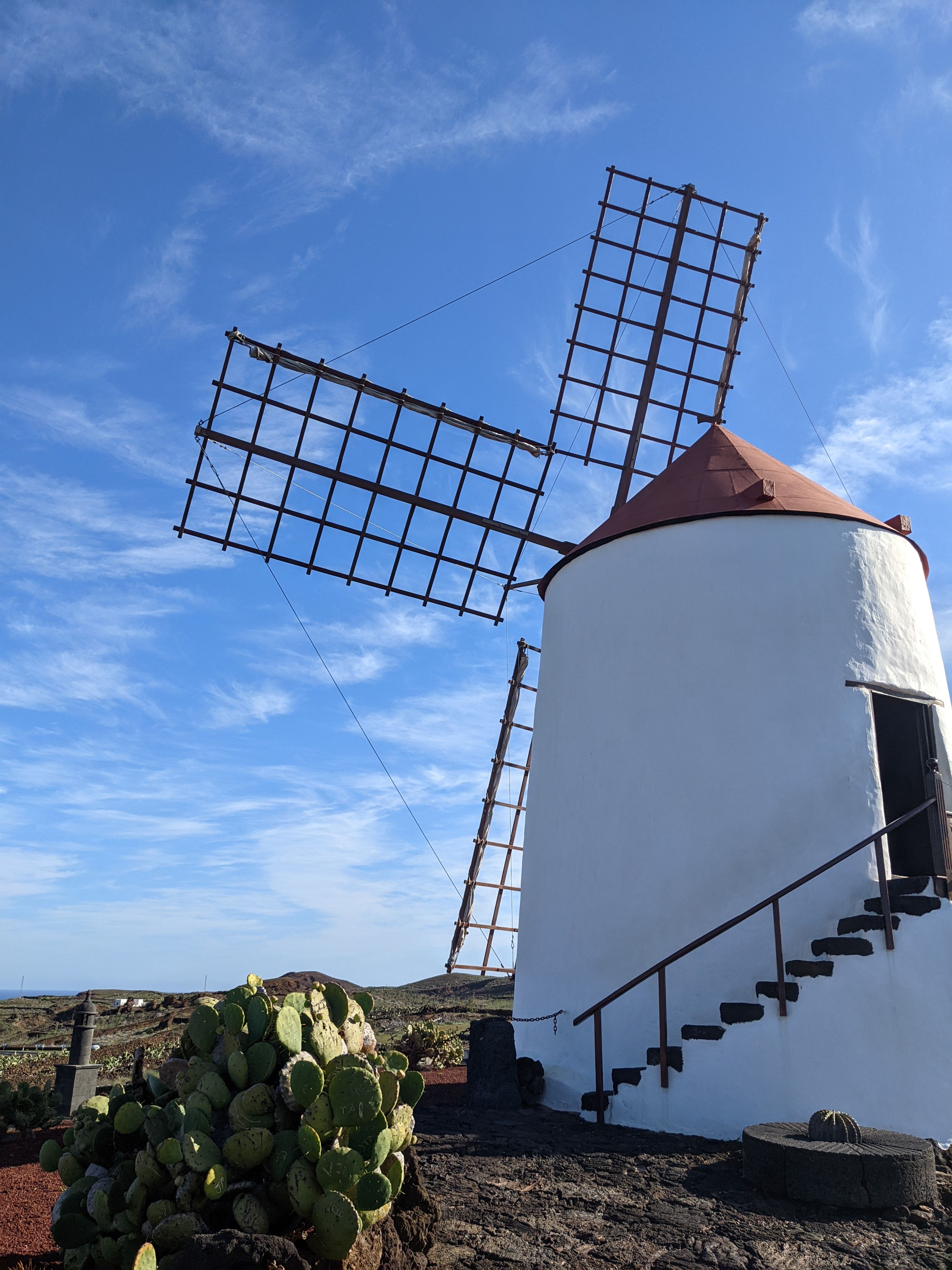 Windmill on Farm · Free Stock Photo