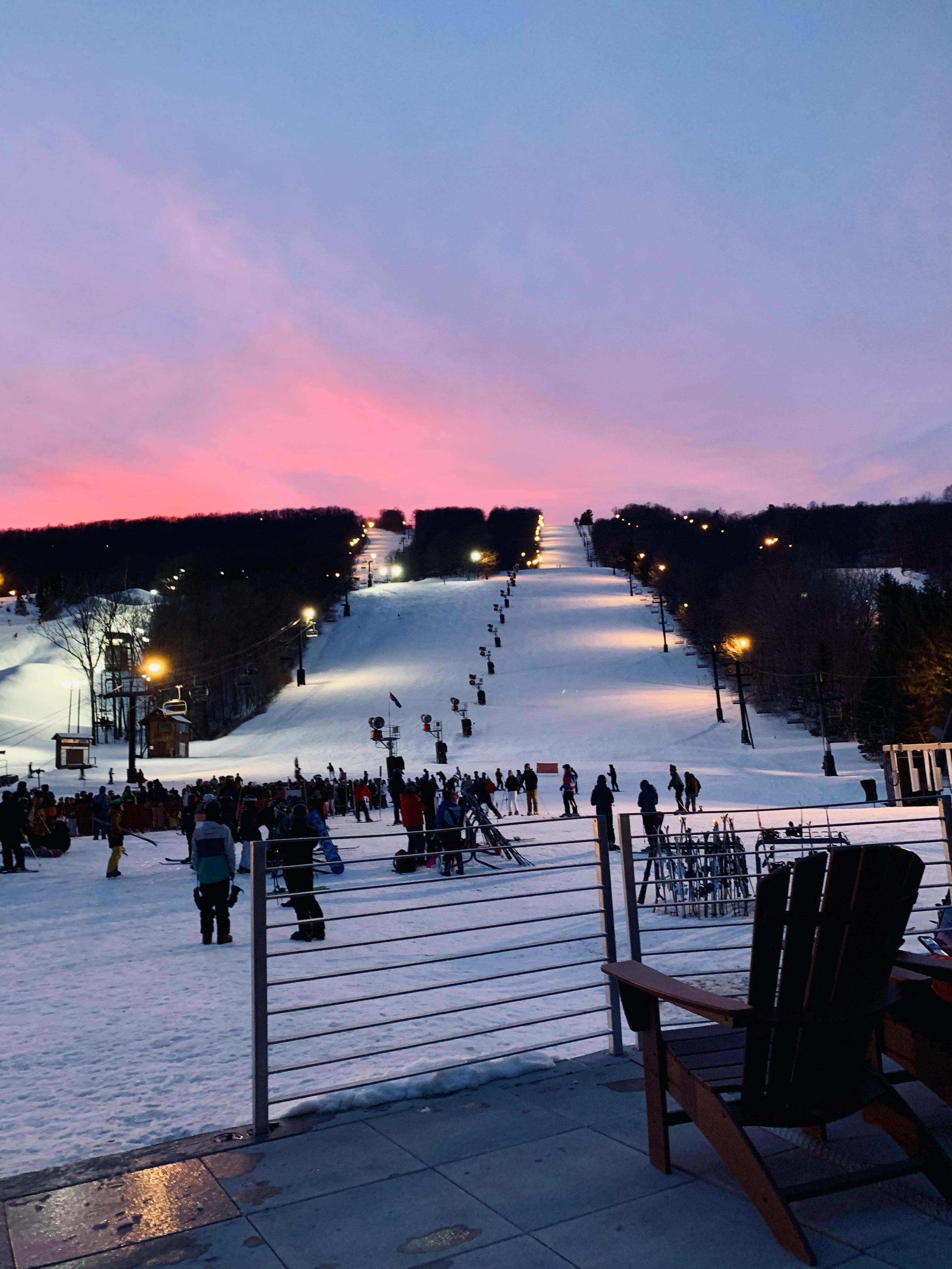 Bristol Mountain Photos, Download The BEST Free Bristol Mountain Stock ...