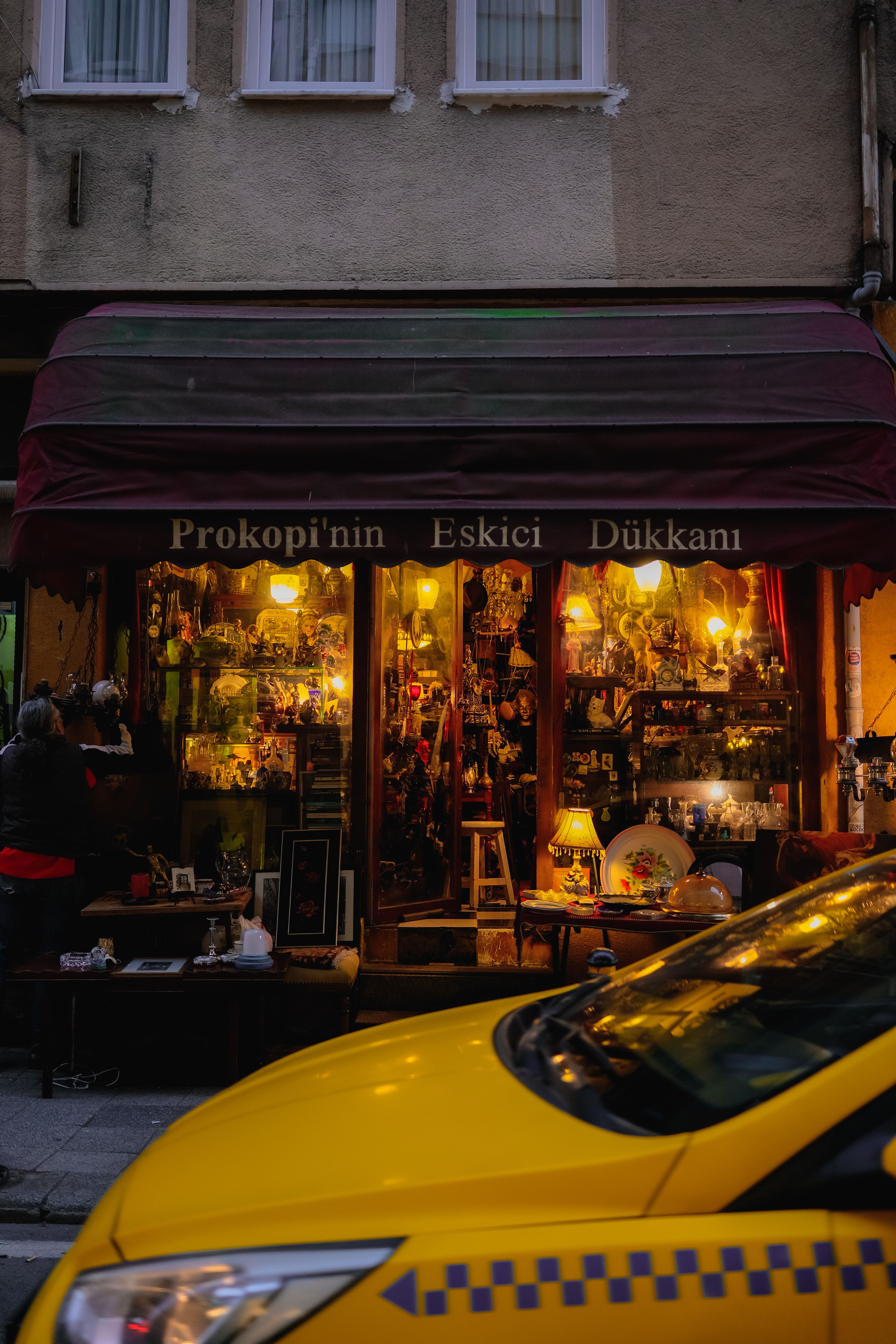 Facade of Restaurant · Free Stock Photo