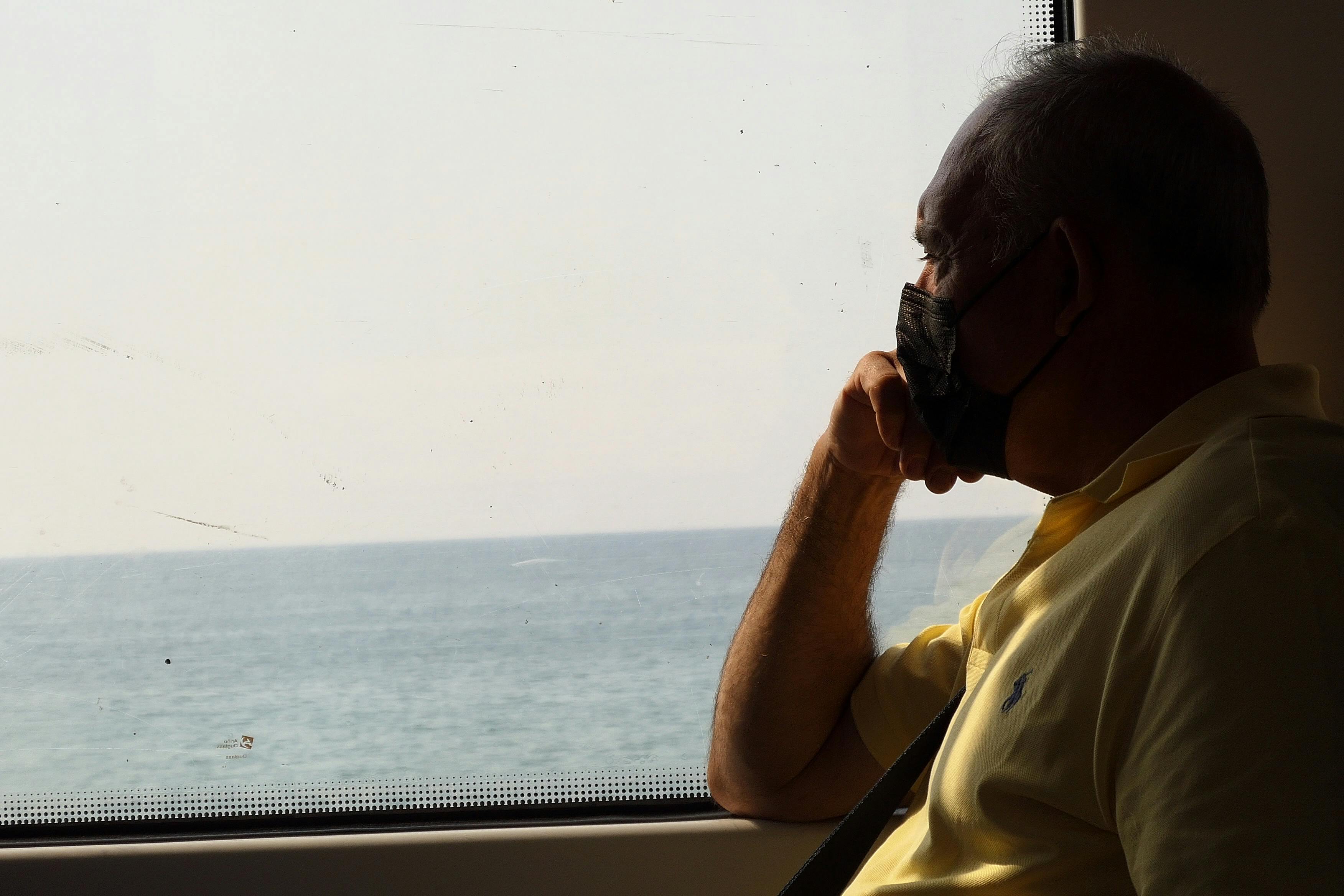 Super Commuter Photos, Download The BEST Free Super Commuter Stock ...