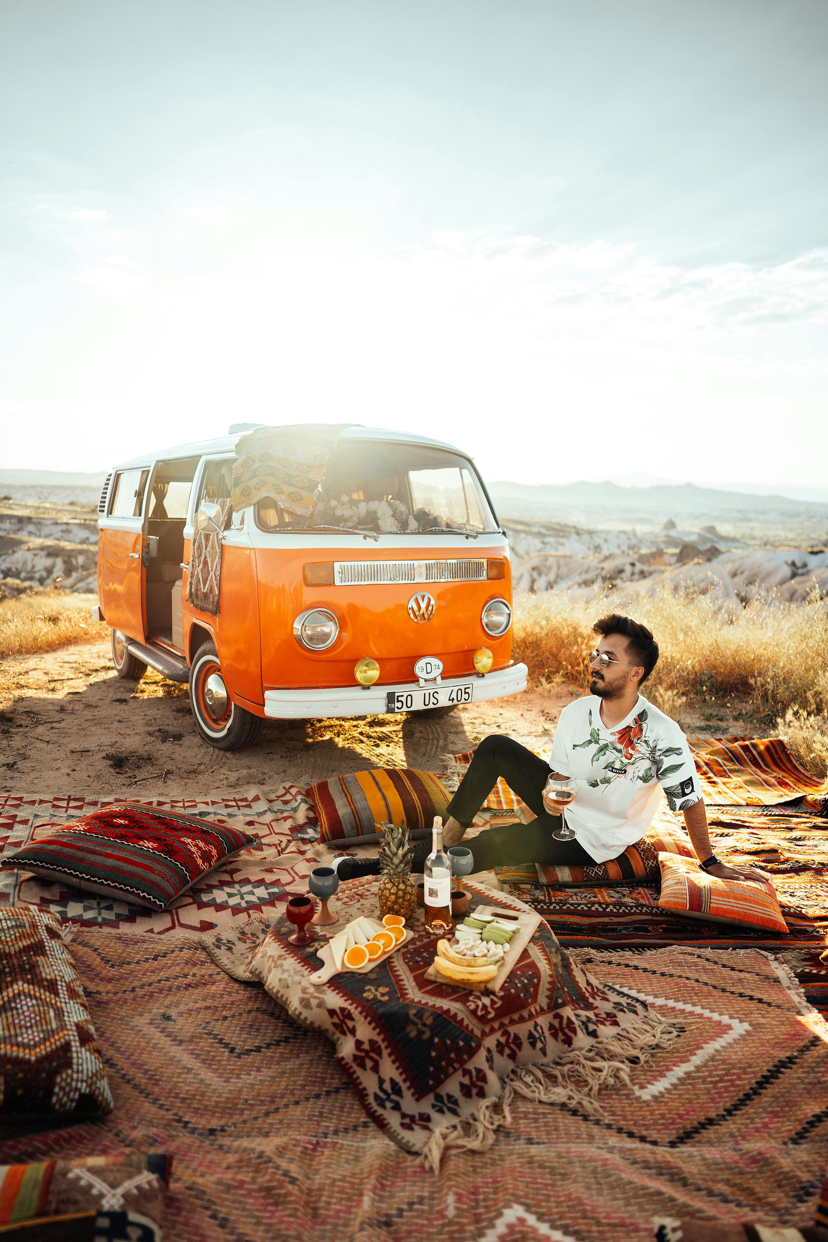 Bus Picnic Photos, Download The BEST Free Bus Picnic Stock Photos & HD ...