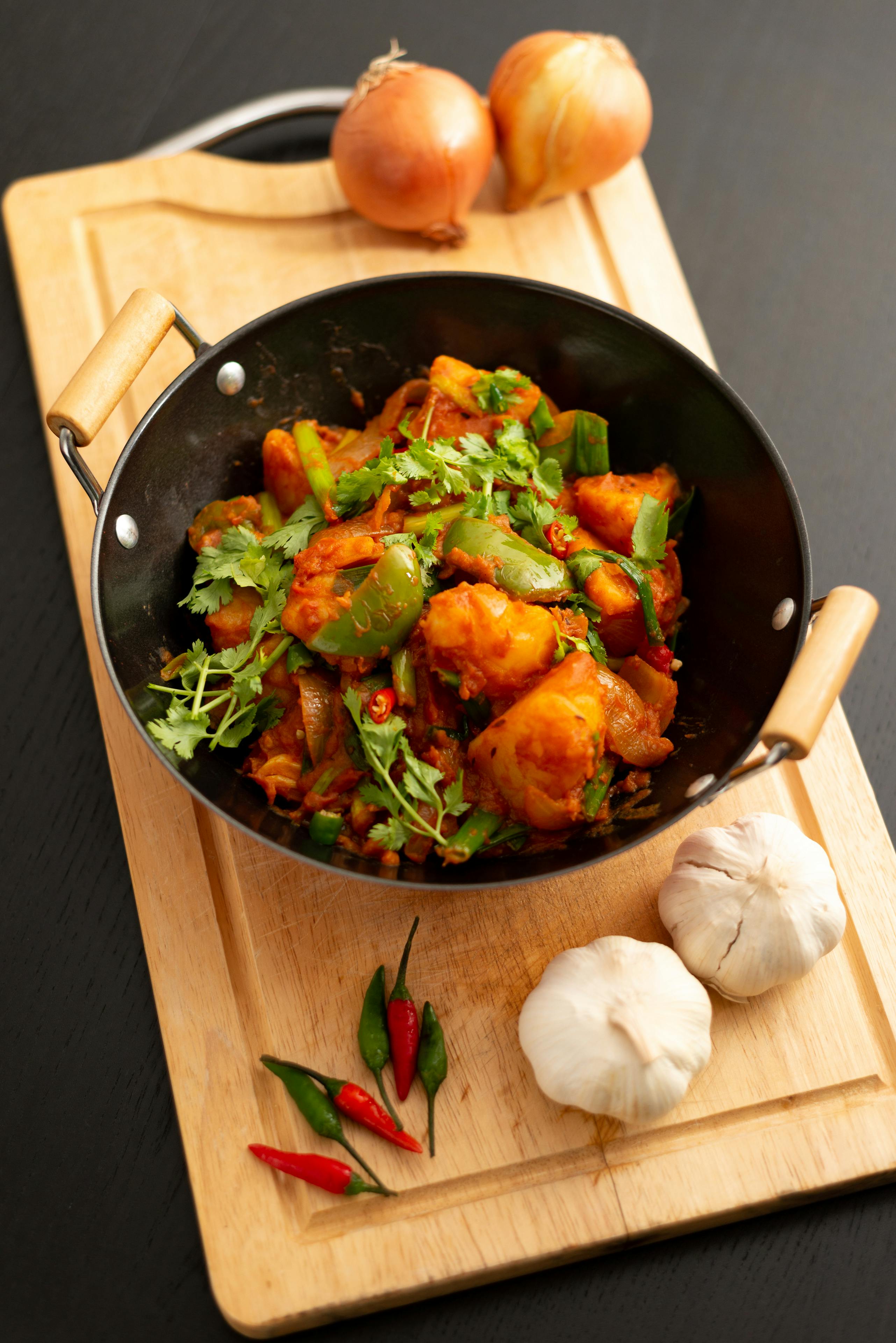 Aloo Chaat Photos, Download The BEST Free Aloo Chaat Stock Photos & HD ...