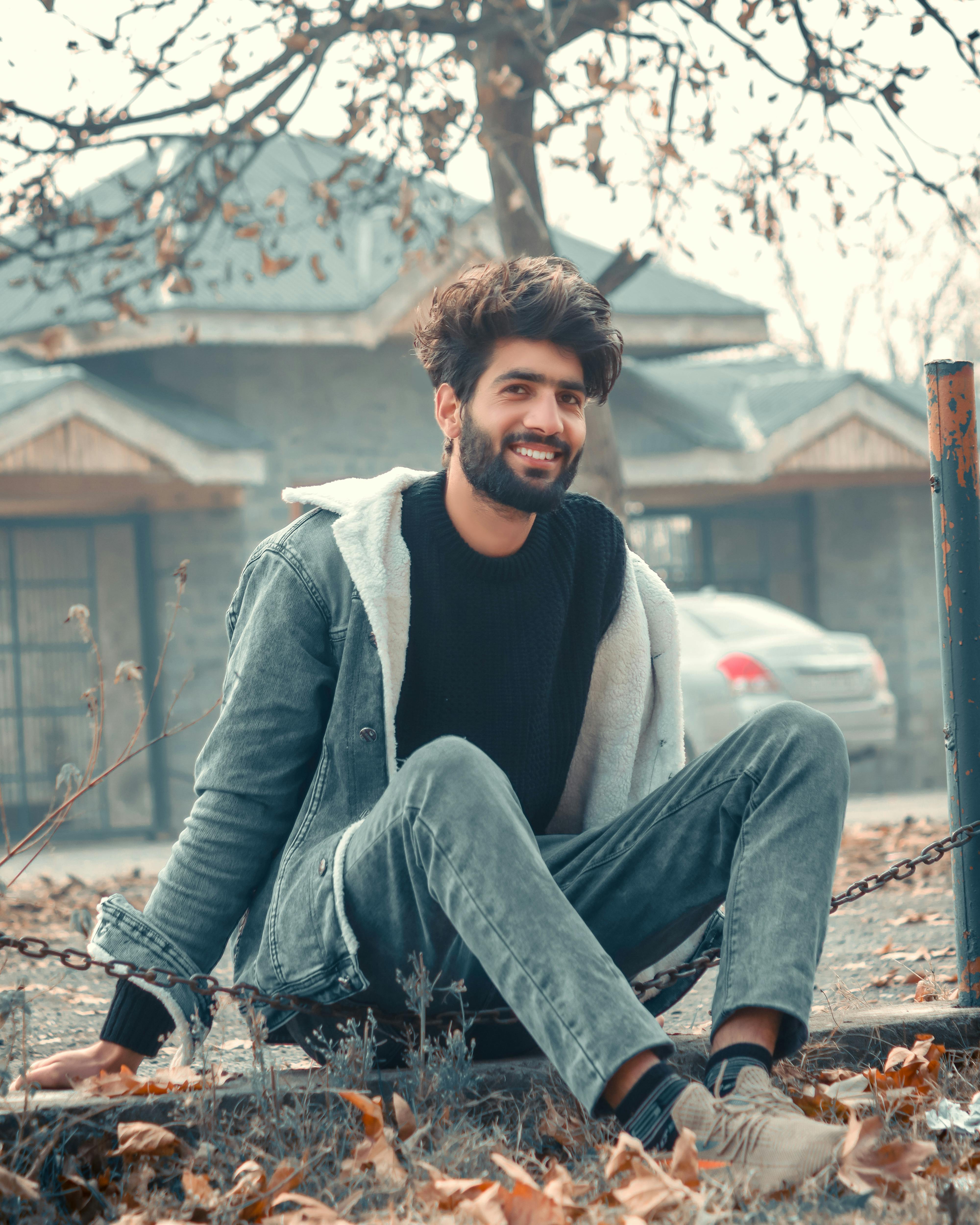 Men In Village Photos, Download The BEST Free Men In Village Stock ...