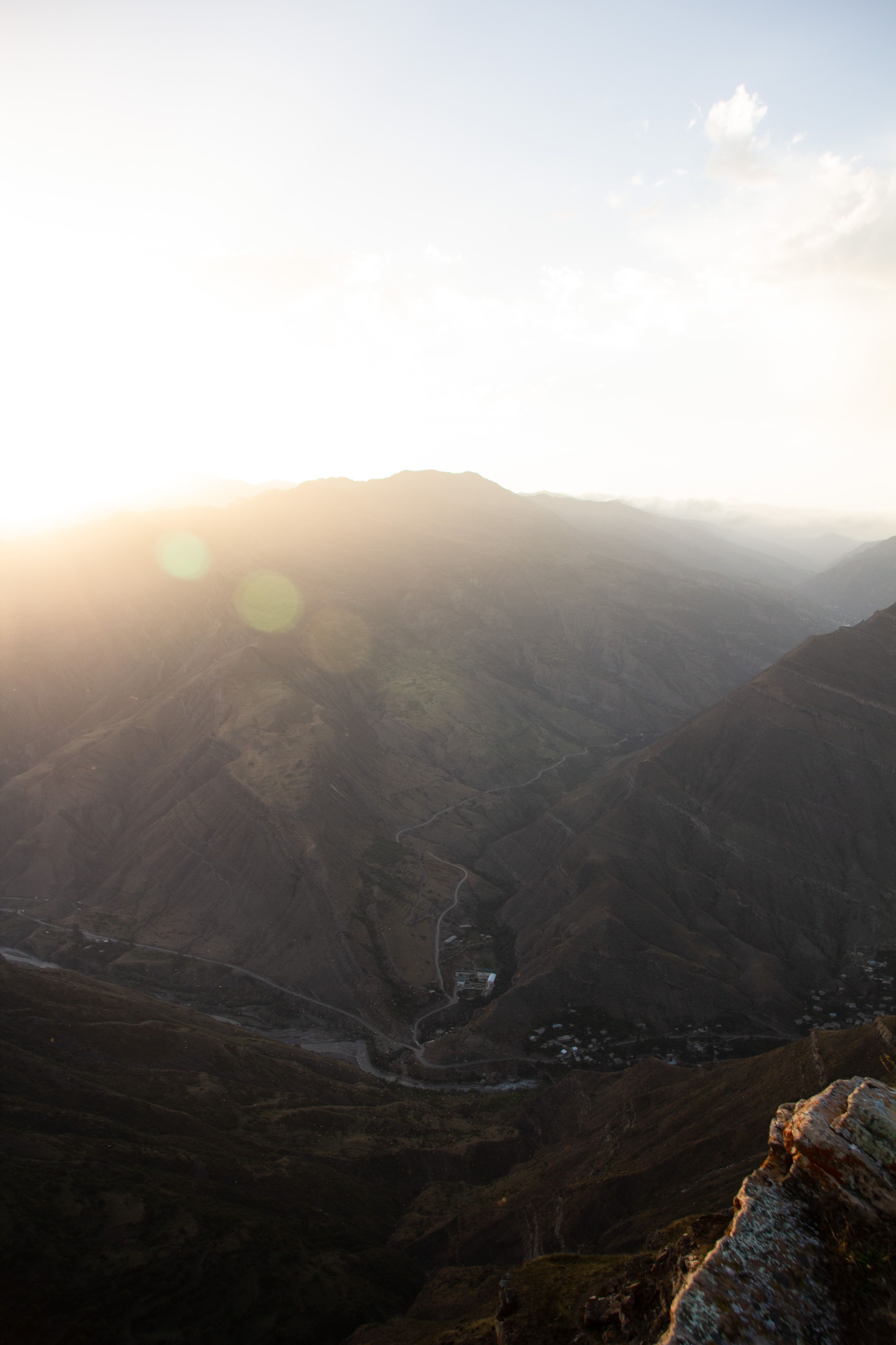 Valley at Sunrise · Free Stock Photo