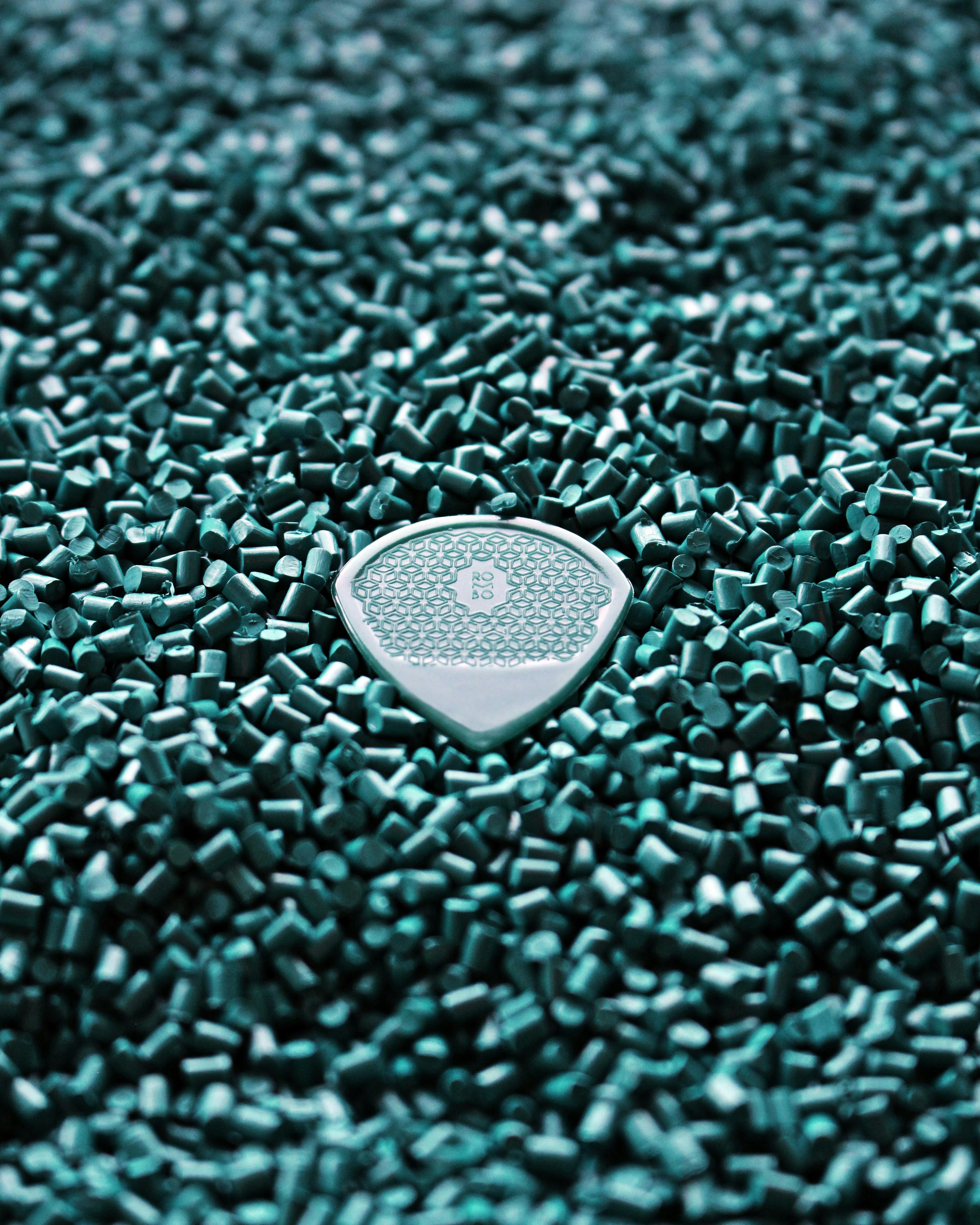 Close-Up Photo of Guitar Pick · Free Stock Photo