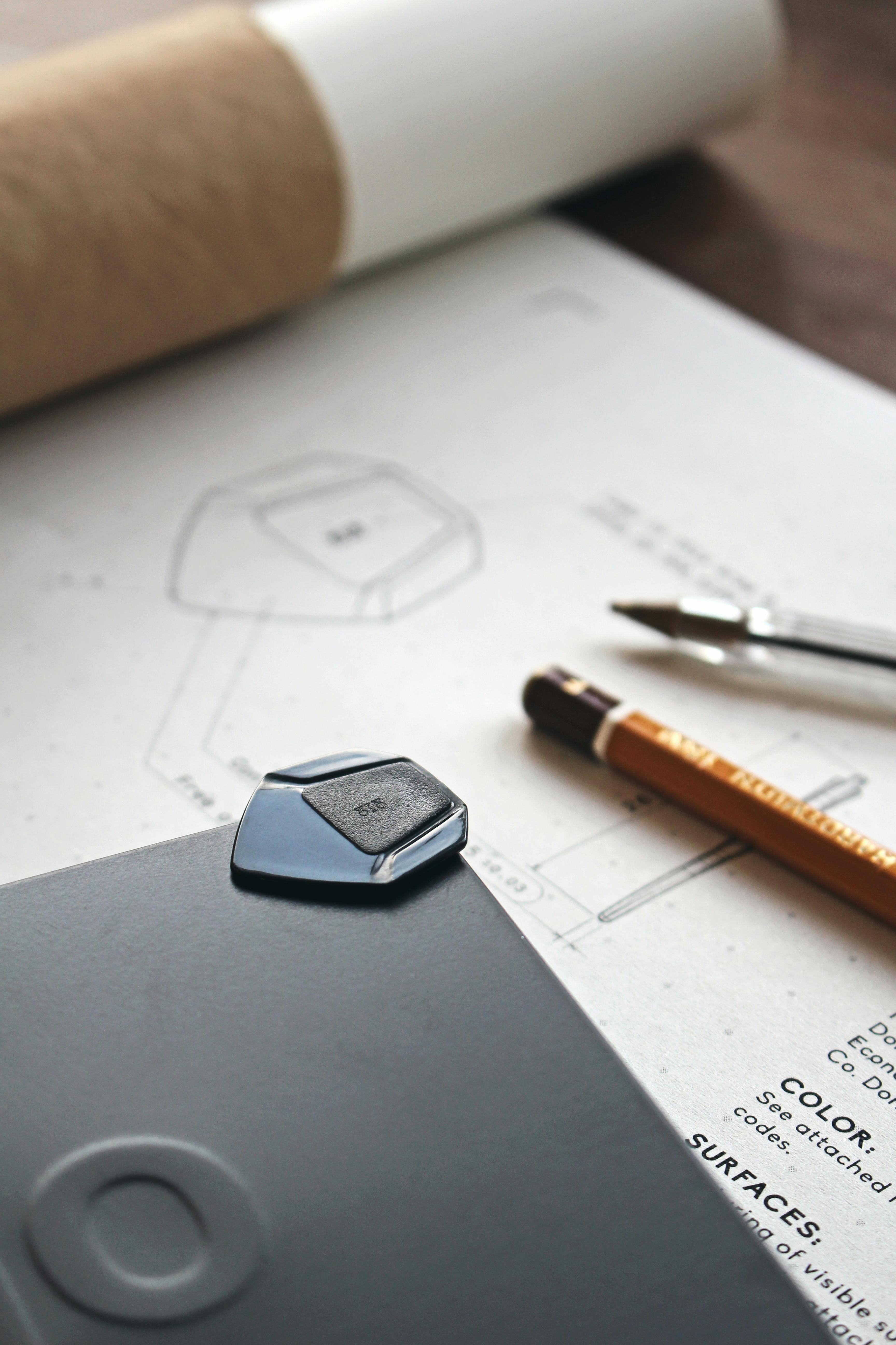 Paper Clutter Photos, Download The BEST Free Paper Clutter Stock Photos ...