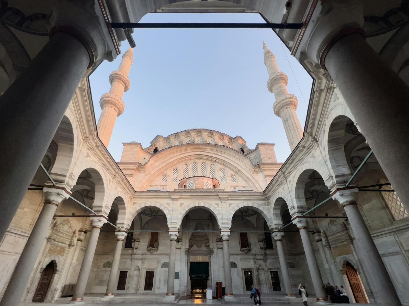 Mosque Wallpaper Photos, Download The BEST Free Mosque Wallpaper Stock ...