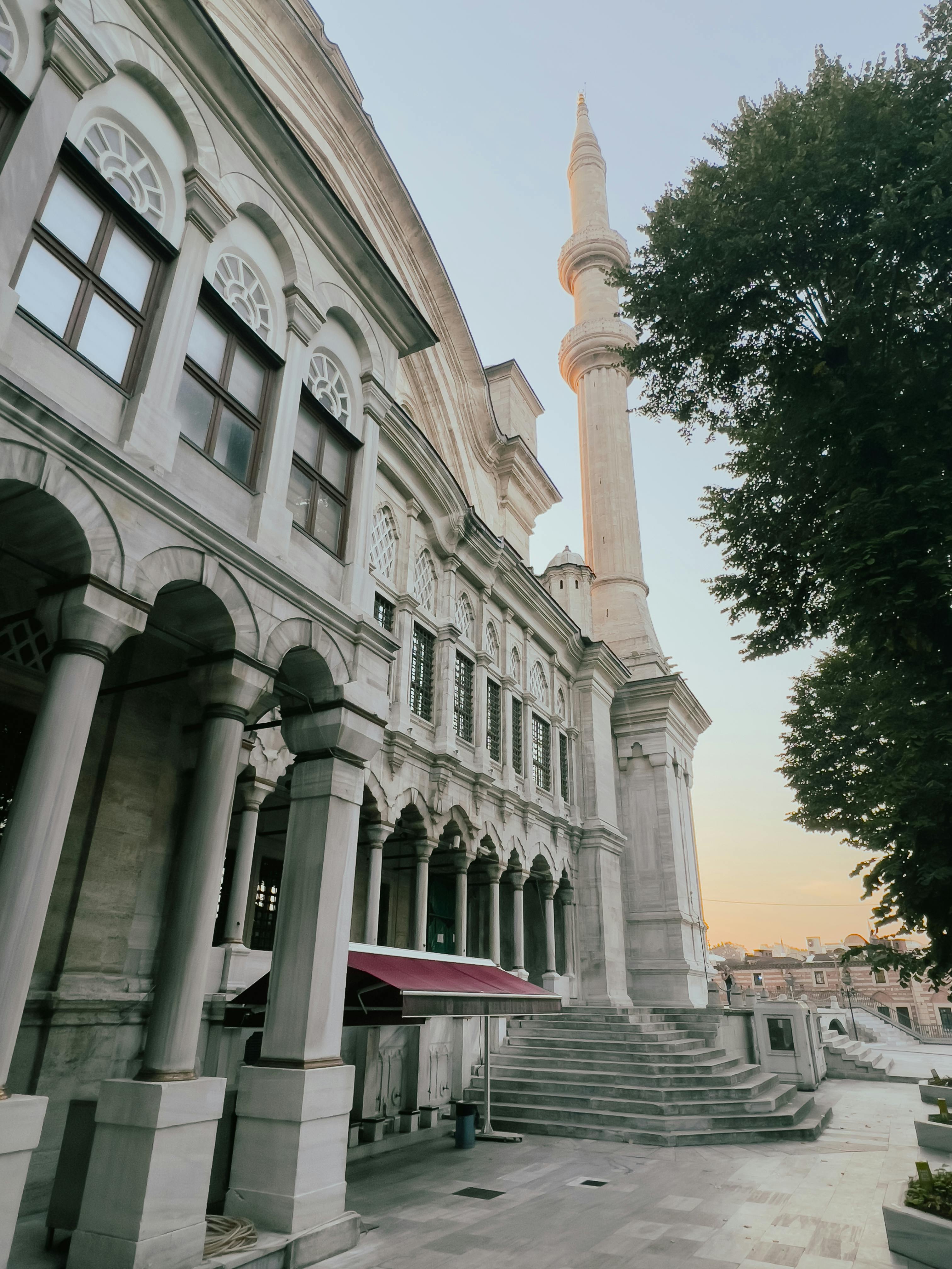 Old Historic Buildings in City Center · Free Stock Photo