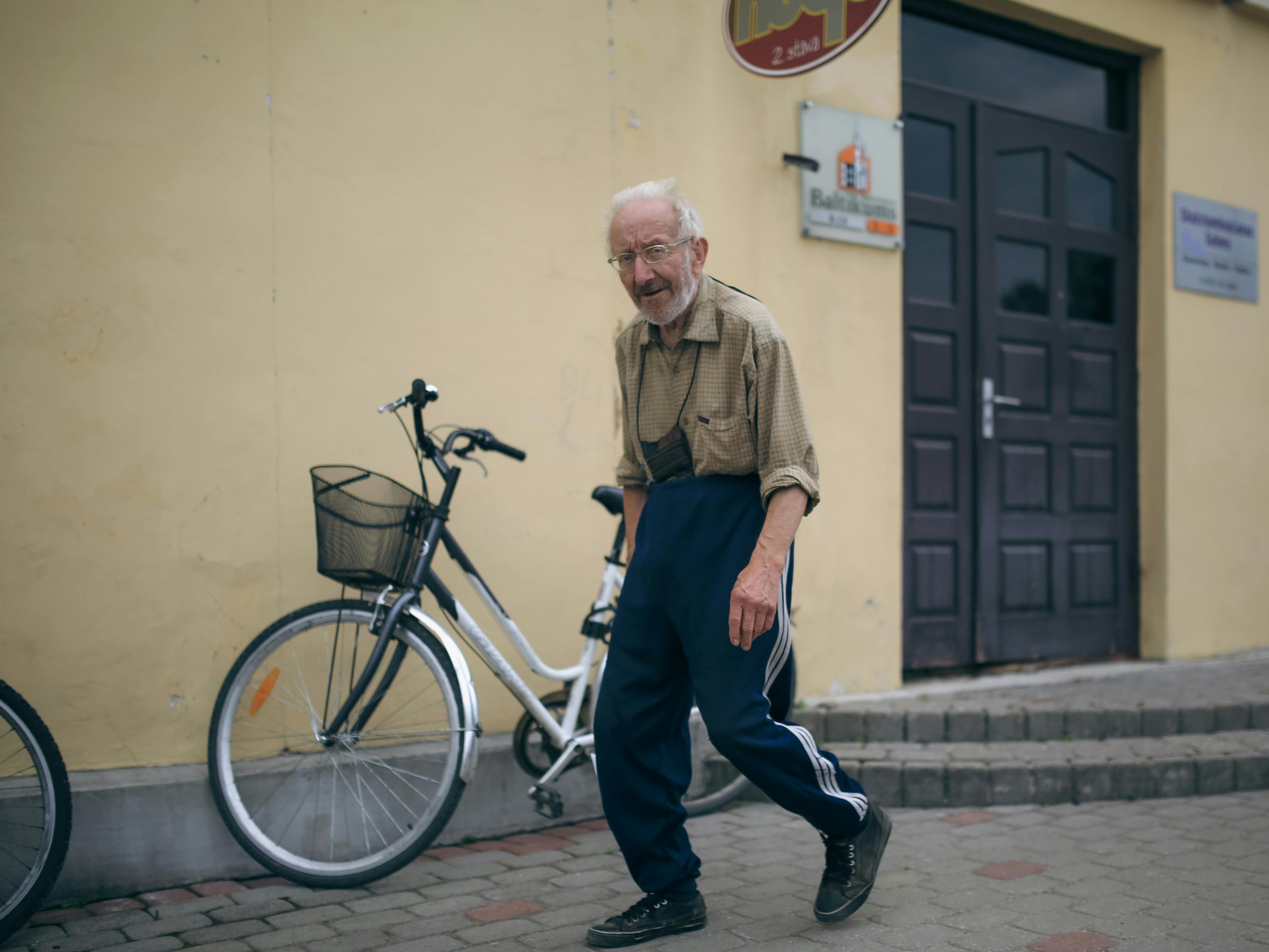 Eccentric Old Man Photos, Download Free Eccentric Old Man Stock Photos ...