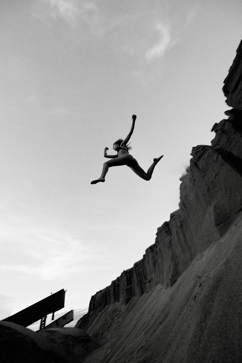 Cliff Jump Photos, Download The BEST Free Cliff Jump Stock Photos & HD ...