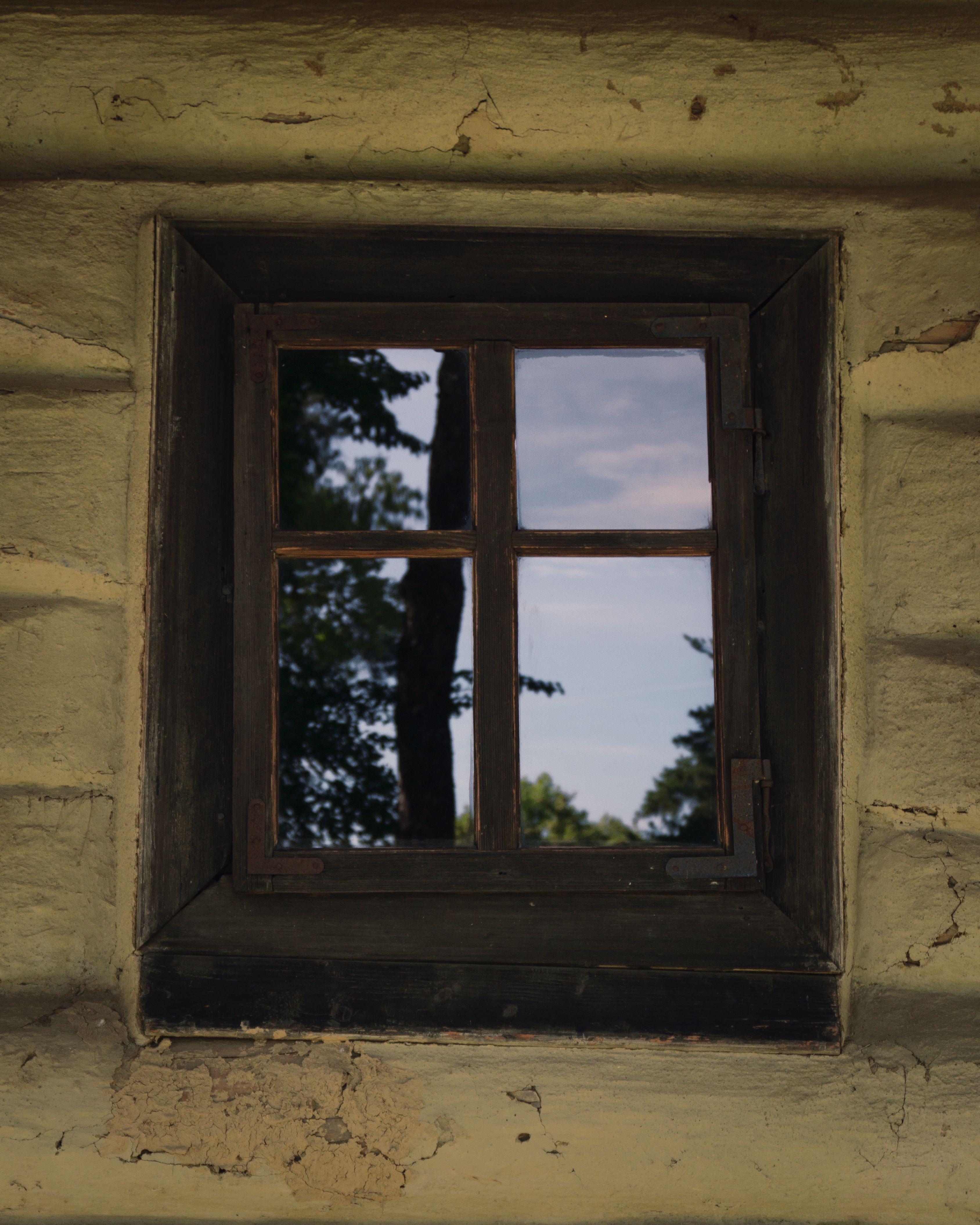 Window of Wooden House · Free Stock Photo