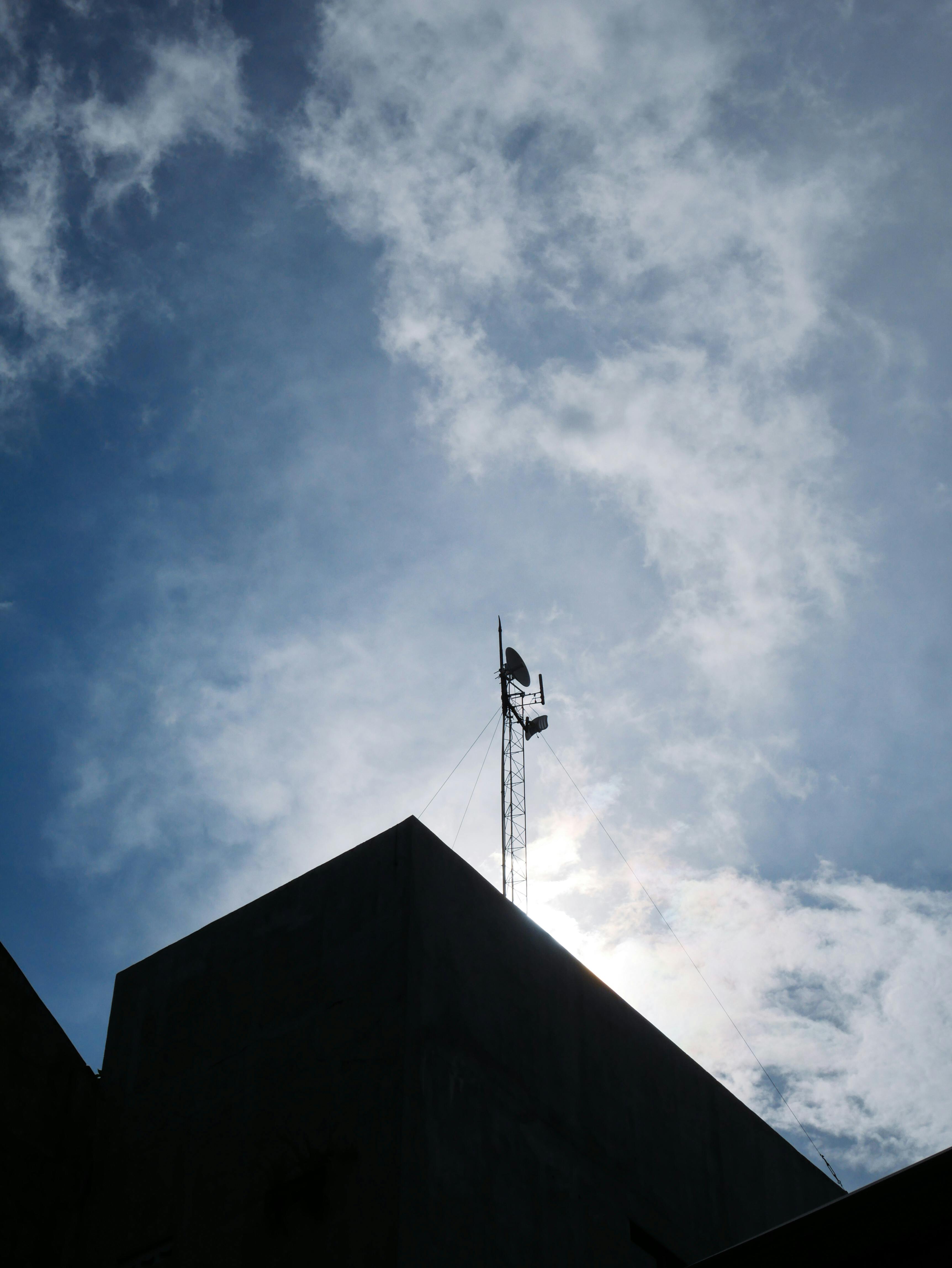 Rooftop with Antenna · Free Stock Photo