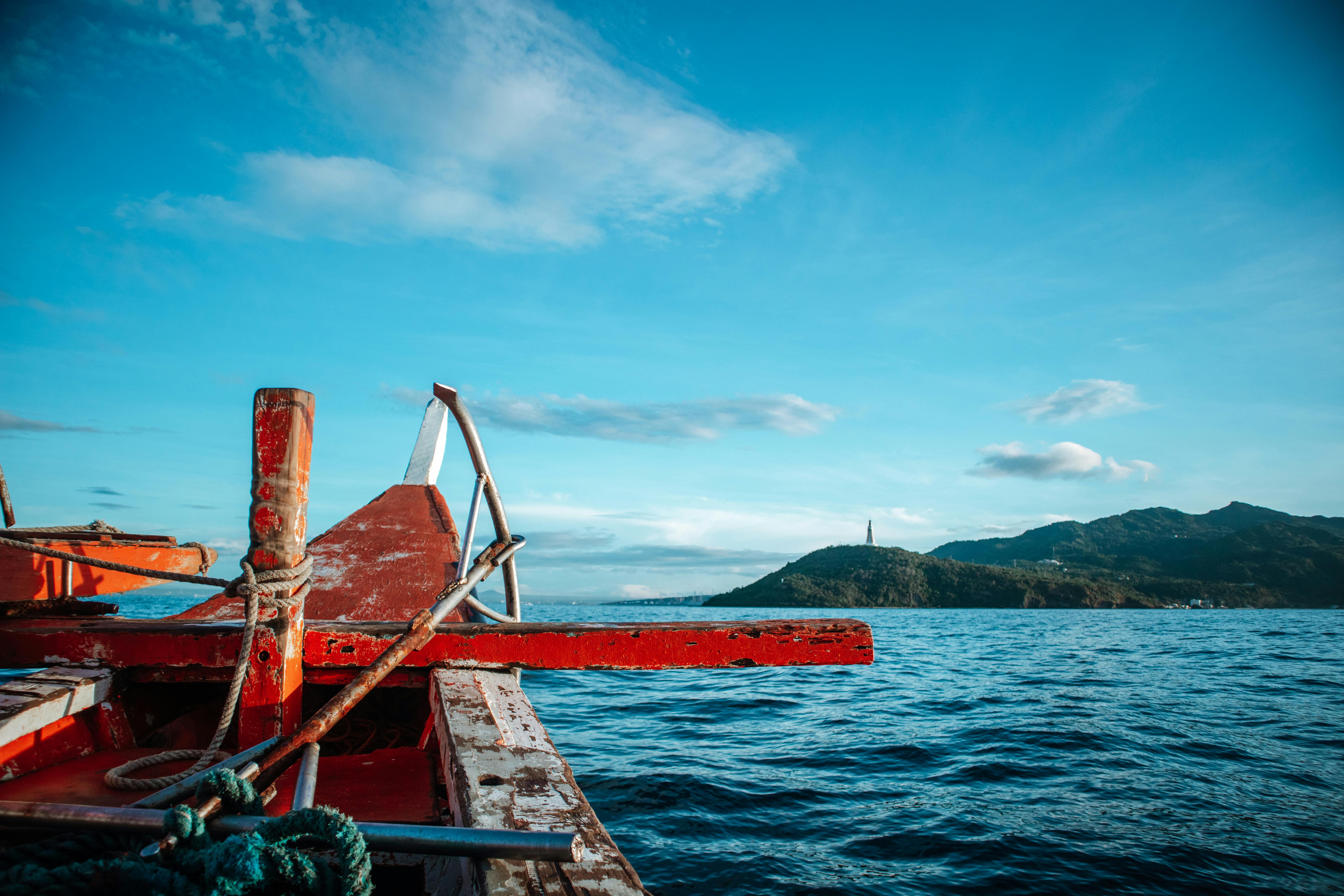 Boat in Bay in Goa, India · Free Stock Photo