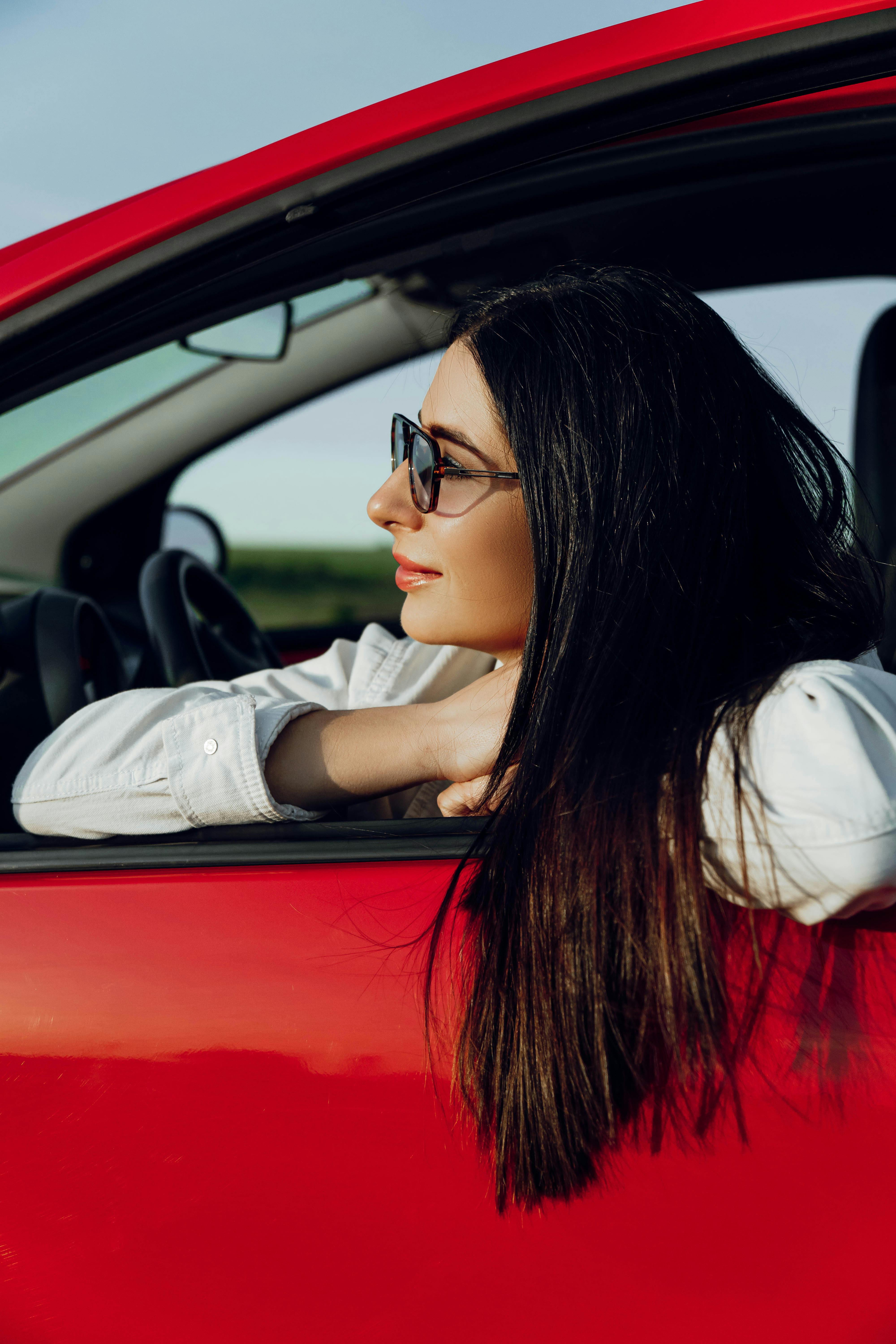 Women In Car Photos, Download The BEST Free Women In Car Stock Photos ...