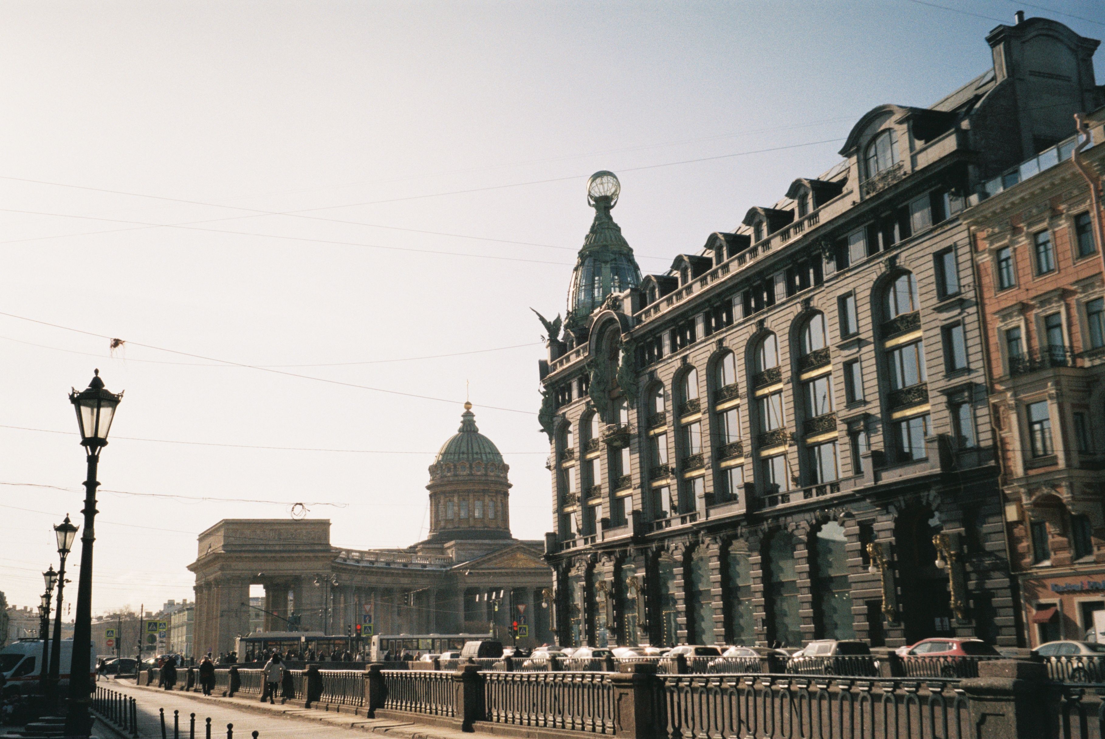 Sunlight over Old Town in City · Free Stock Photo