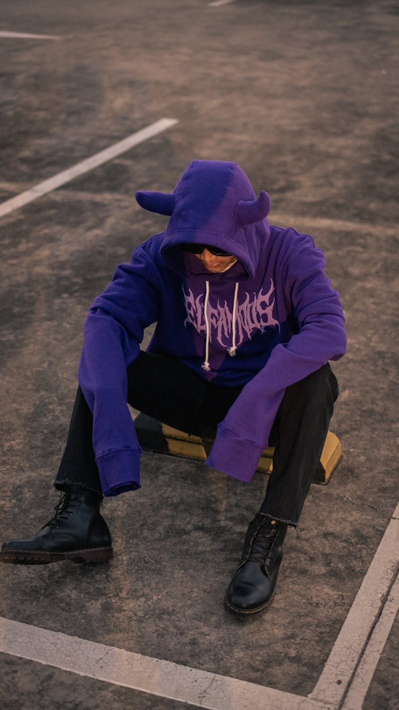 Violet Clothing Photos, Download The BEST Free Violet Clothing Stock ...