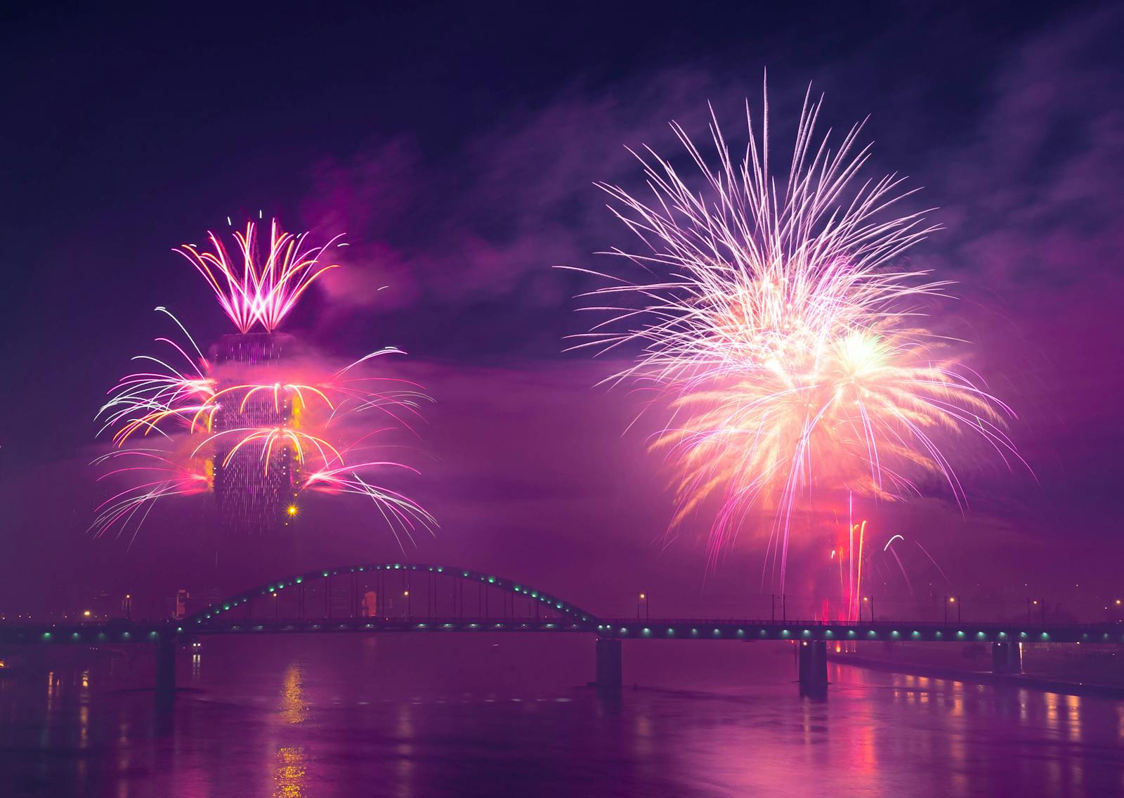 Firework Display Photos, Download The BEST Free Firework Display Stock ...