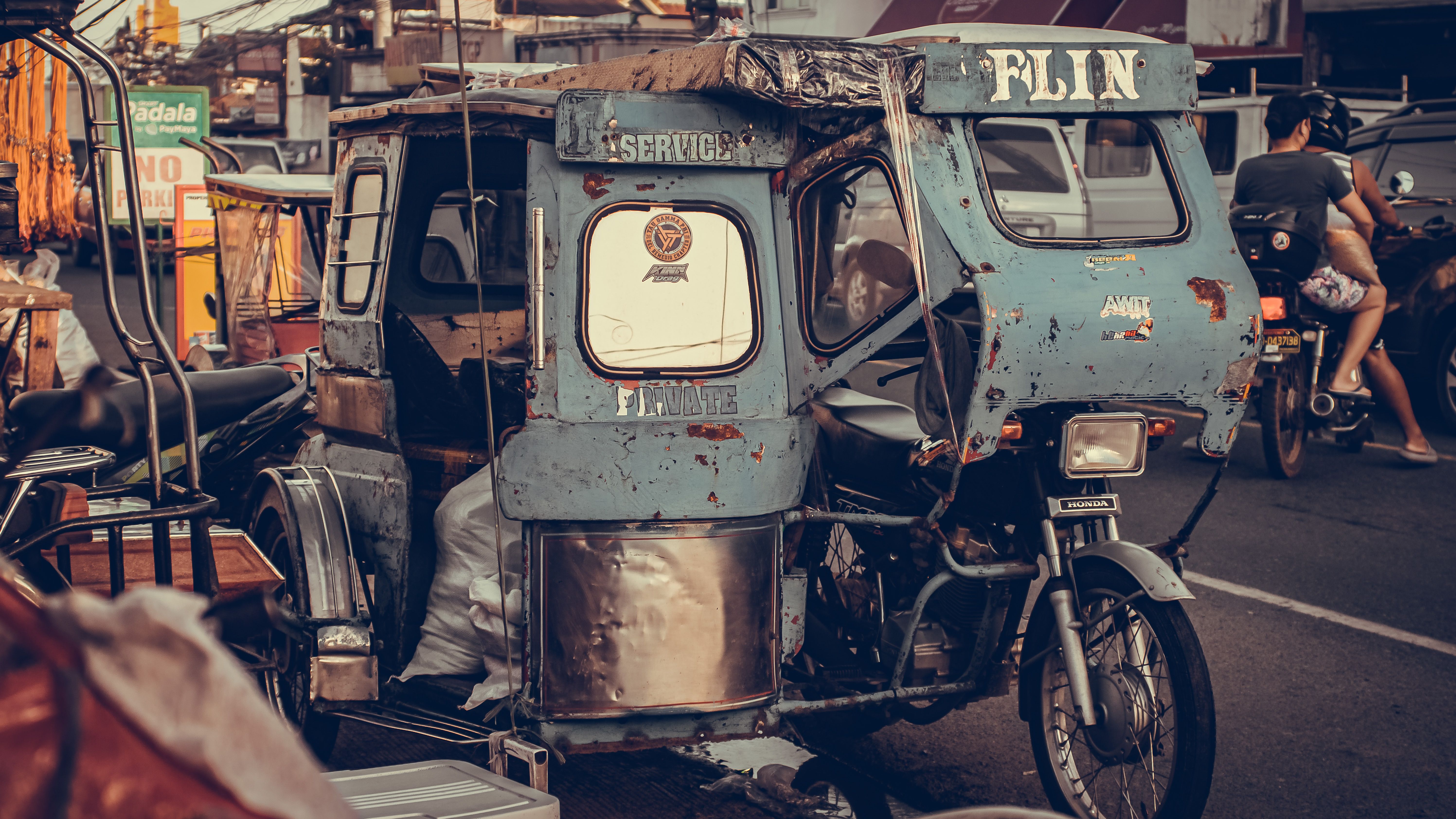Old Tricycle on Street in Philippines · Free Stock Photo