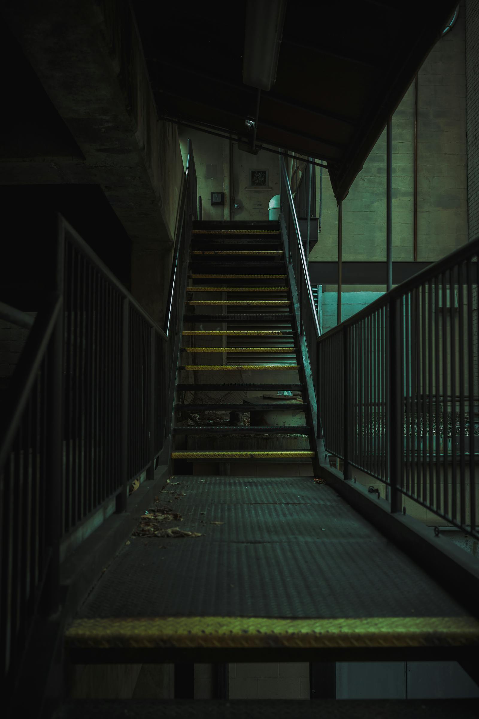 Horror Stairs Photos, Download The BEST Free Horror Stairs Stock Photos ...