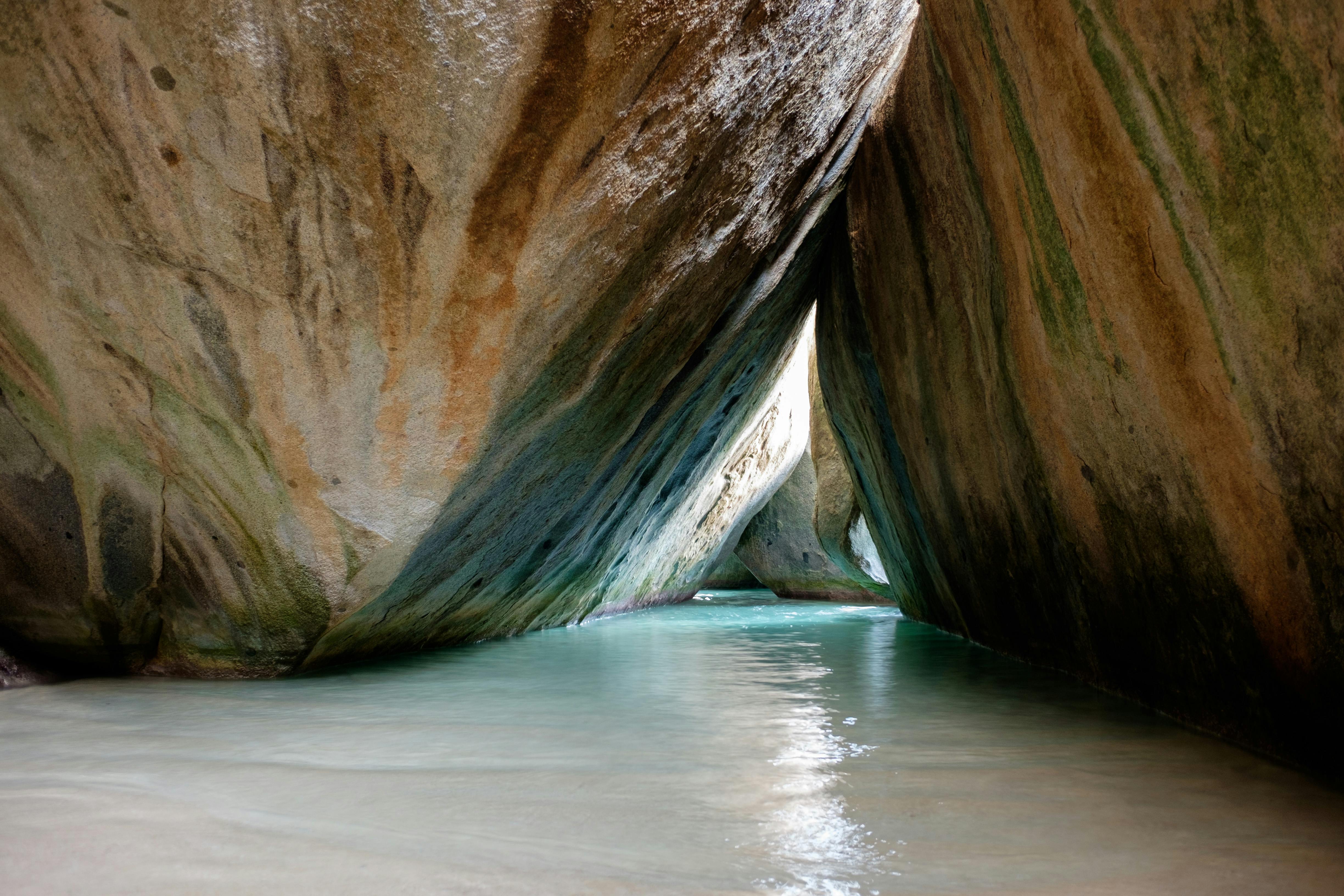 Cave on Beach · Free Stock Photo