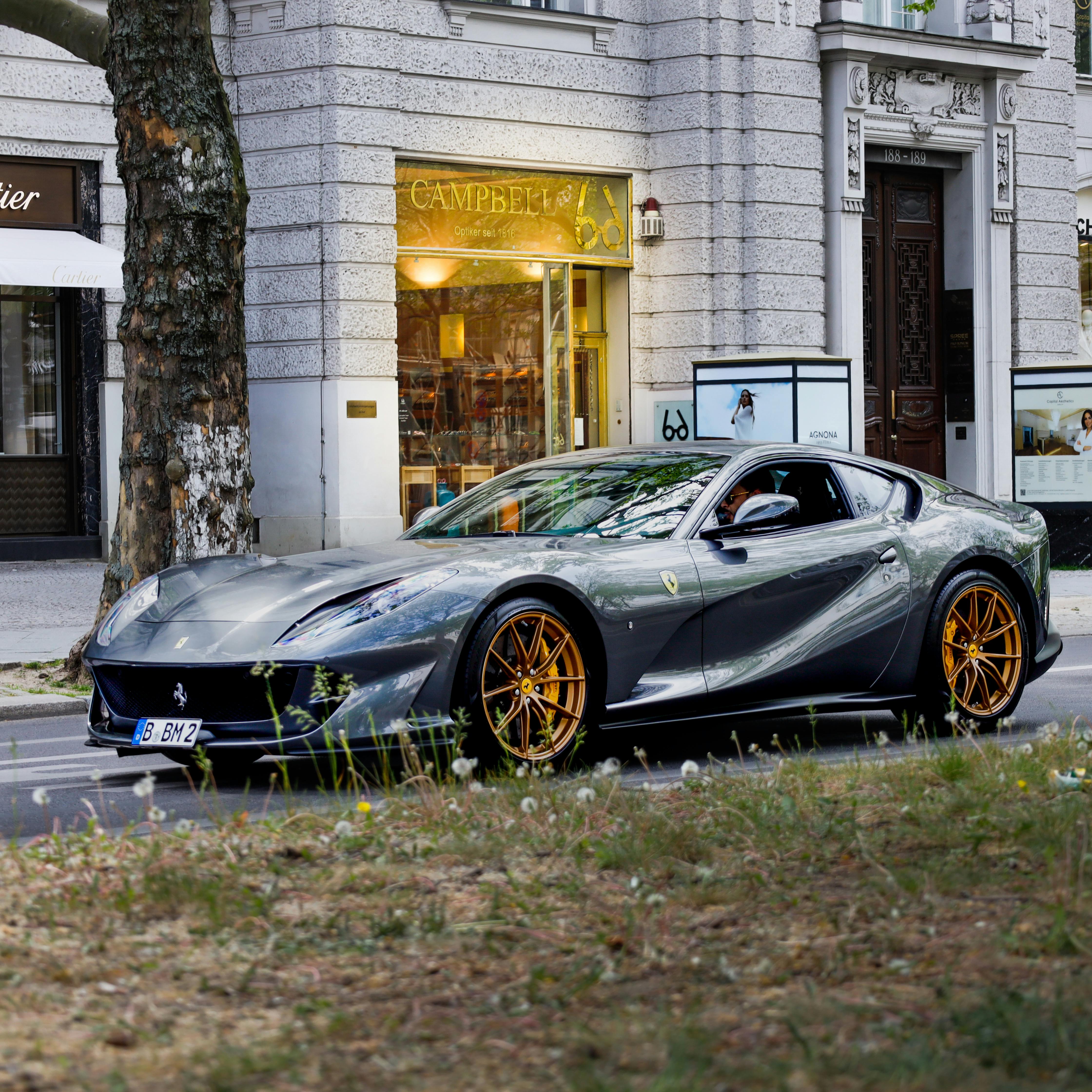 Ferrari on Street · Free Stock Photo