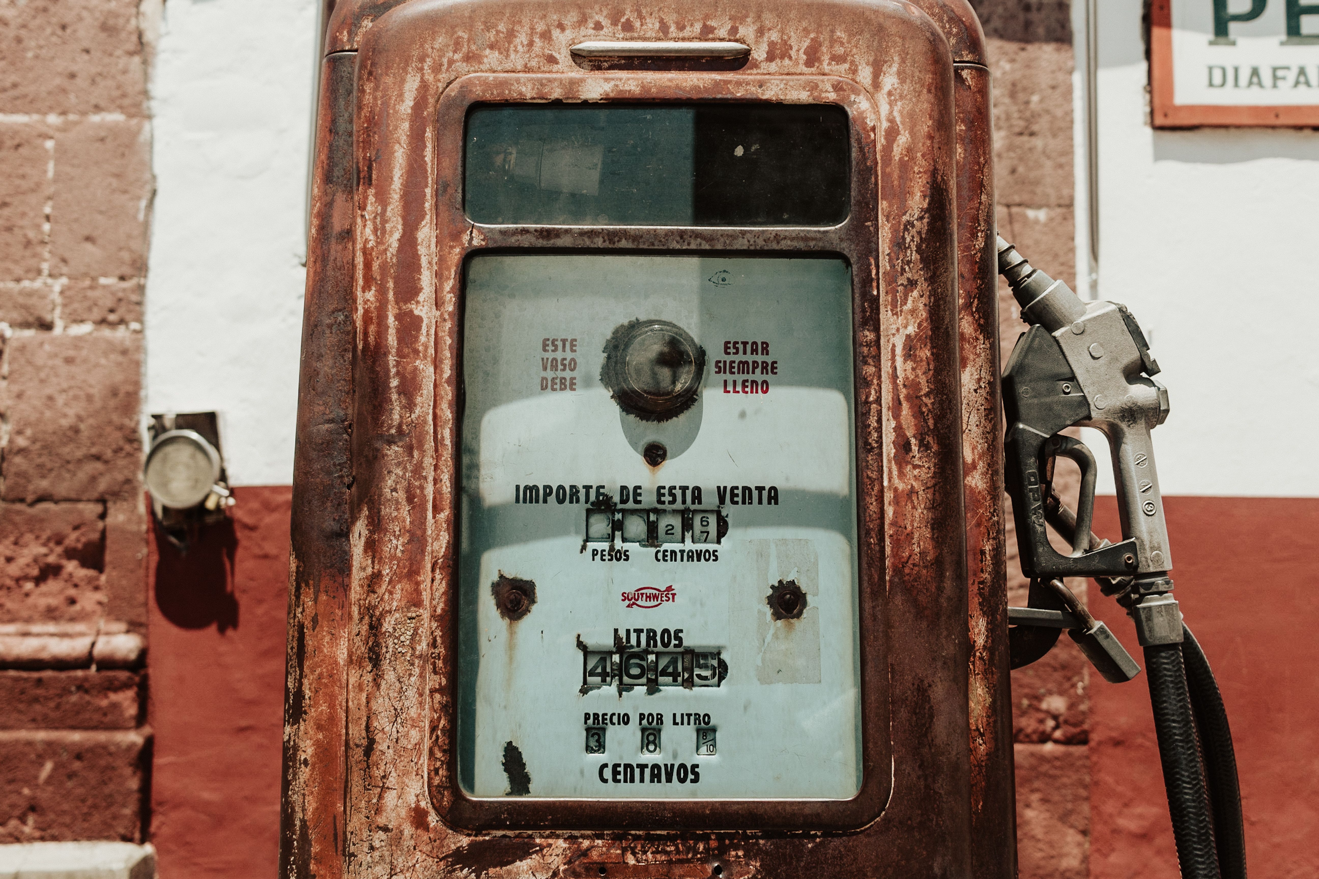 Gallon Photos, Download The BEST Free Gallon Stock Photos & HD Images