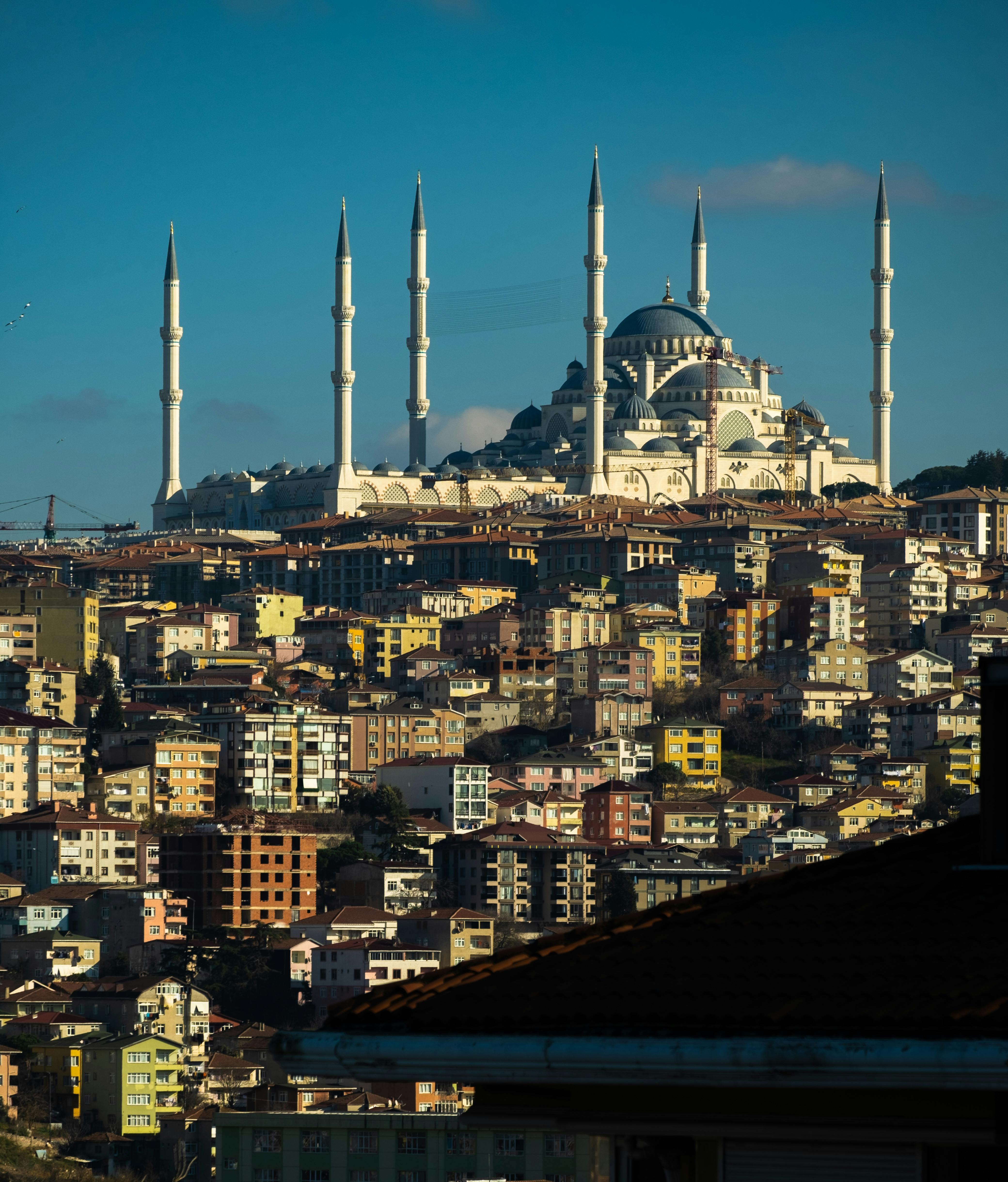 Camlica Mosque Under Night Sky with Full Moon · Free Stock Photo